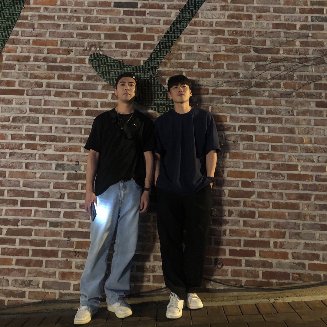 김원훈 (@kimwonhoon) 님의 게시물 | KREAM