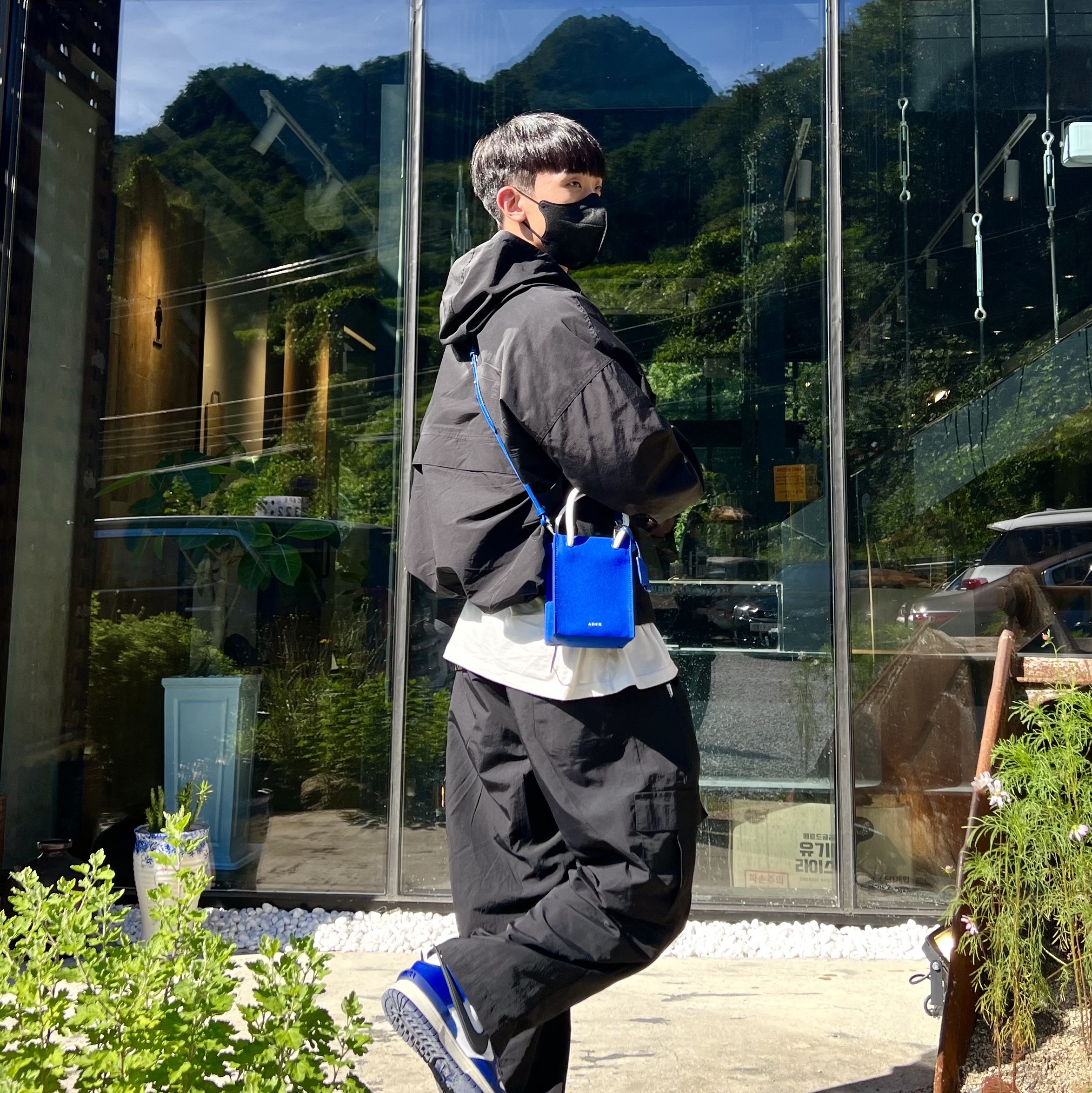 이수민 (@lee__su_) 님의 게시물 | KREAM