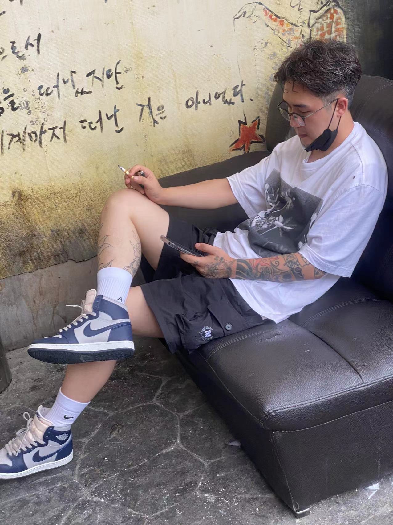 JIN JUN (@akuma_k1m) 님의 게시물 | KREAM