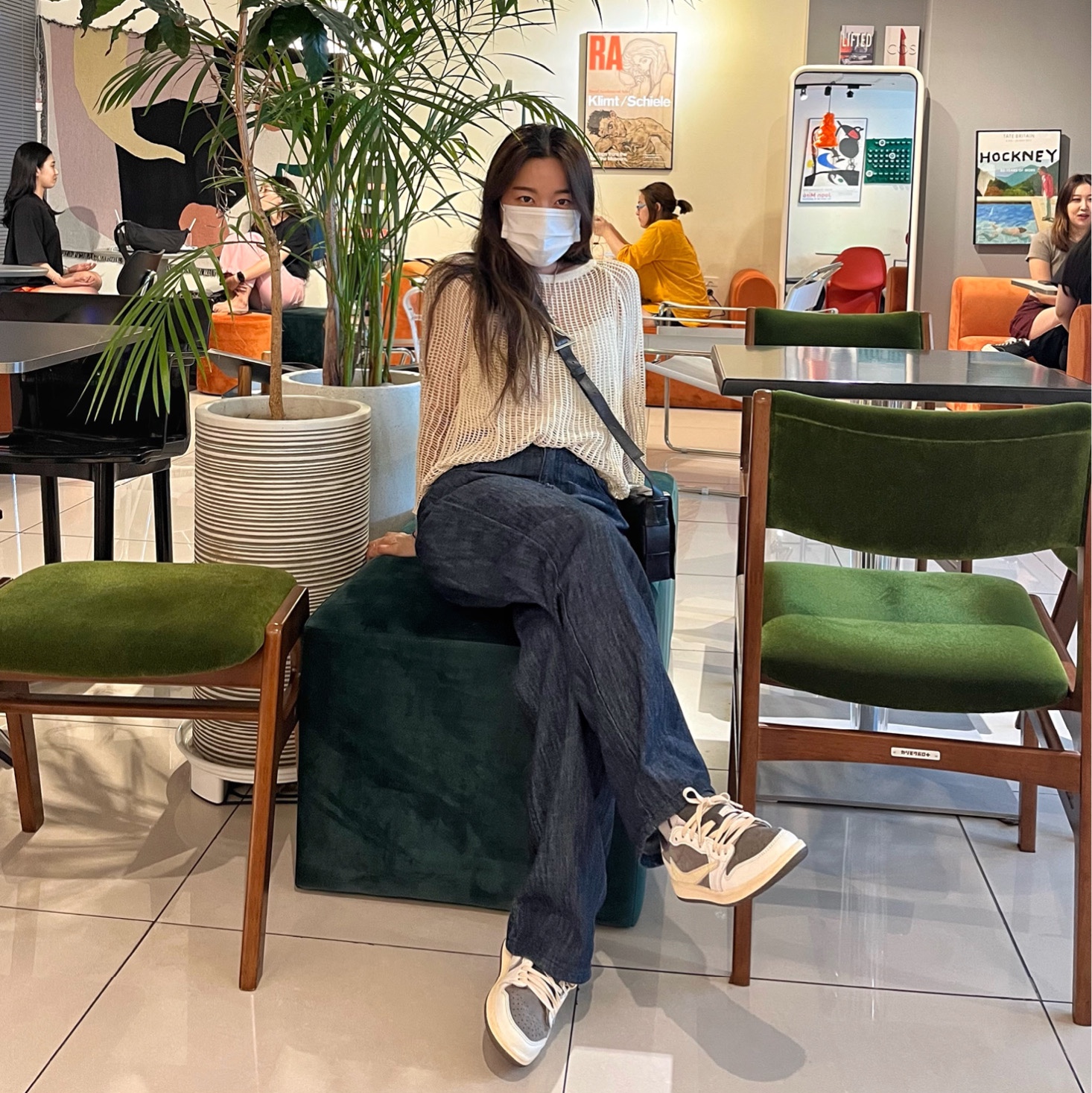 민딘 (@ming_222) 님의 게시물 | KREAM