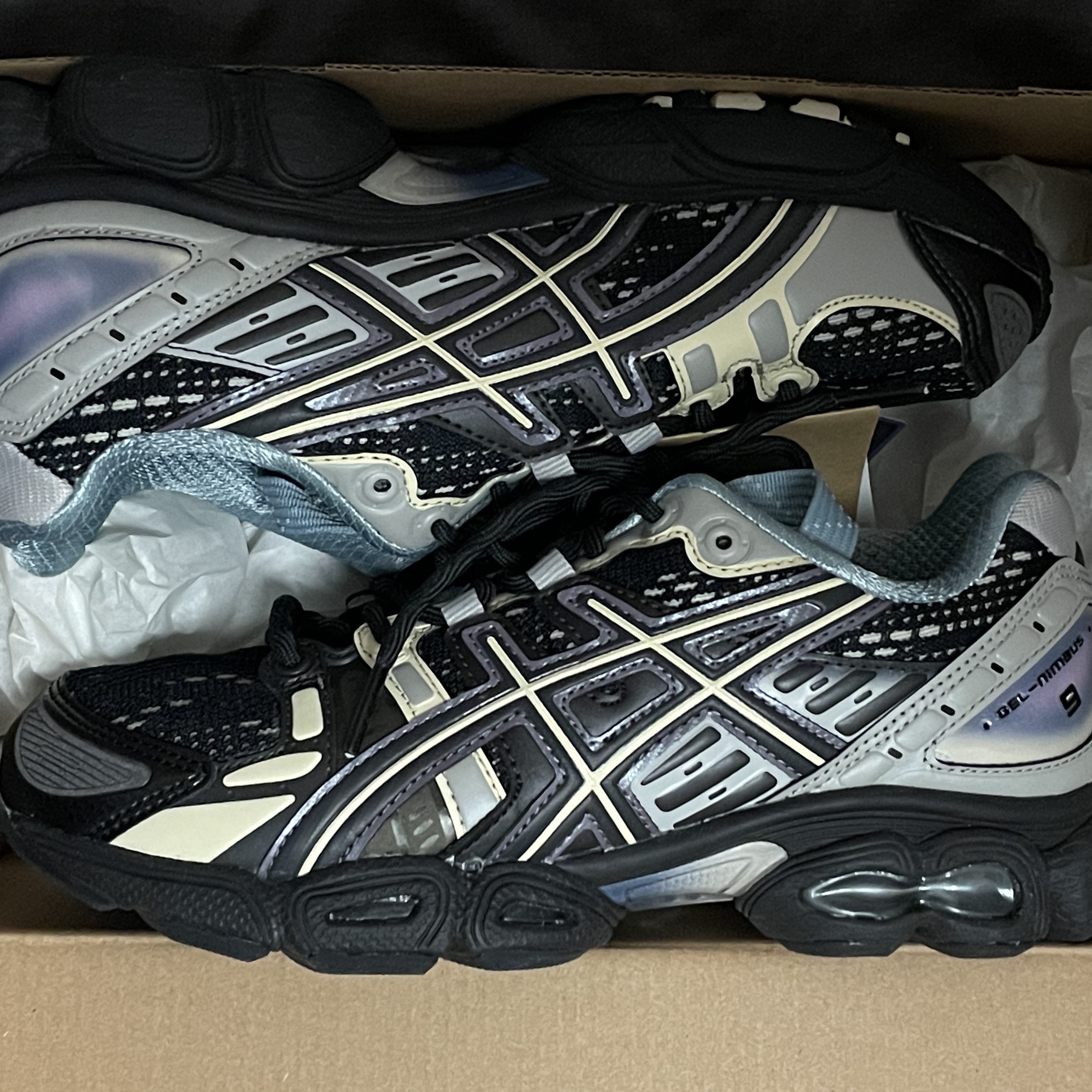 유담 (@udam_) 님의 게시물 | KREAM