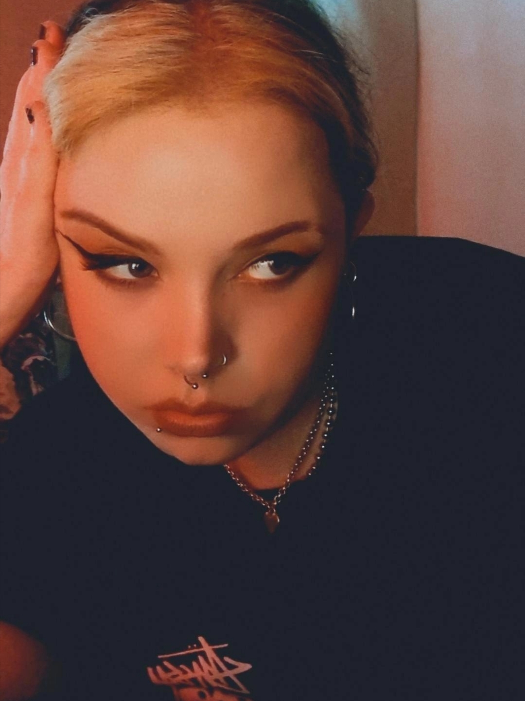 lx (@lxxoo) 님의 게시물 | KREAM