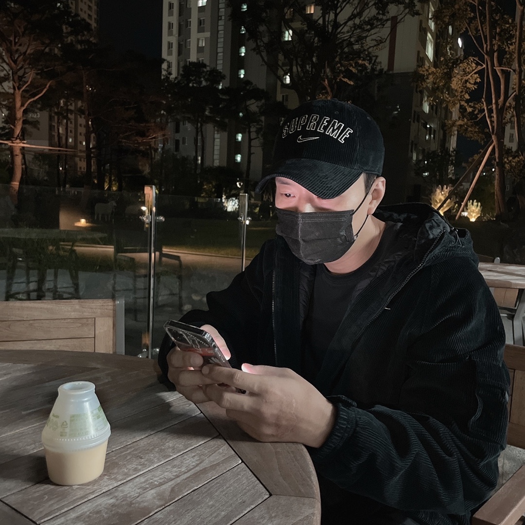 (@_jnkkk) 님의 게시물 | KREAM