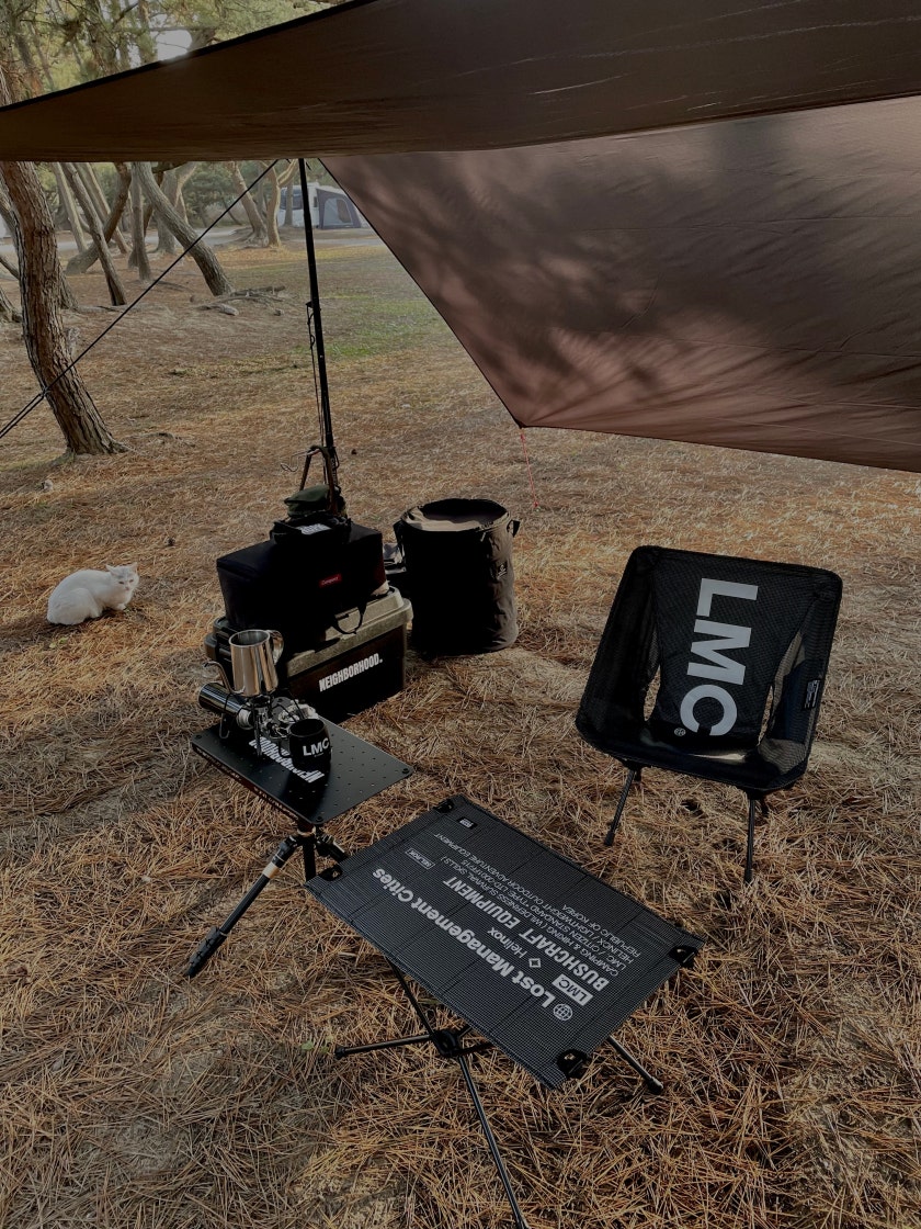 Helinox x LMC Table O... STYLE | KREAM