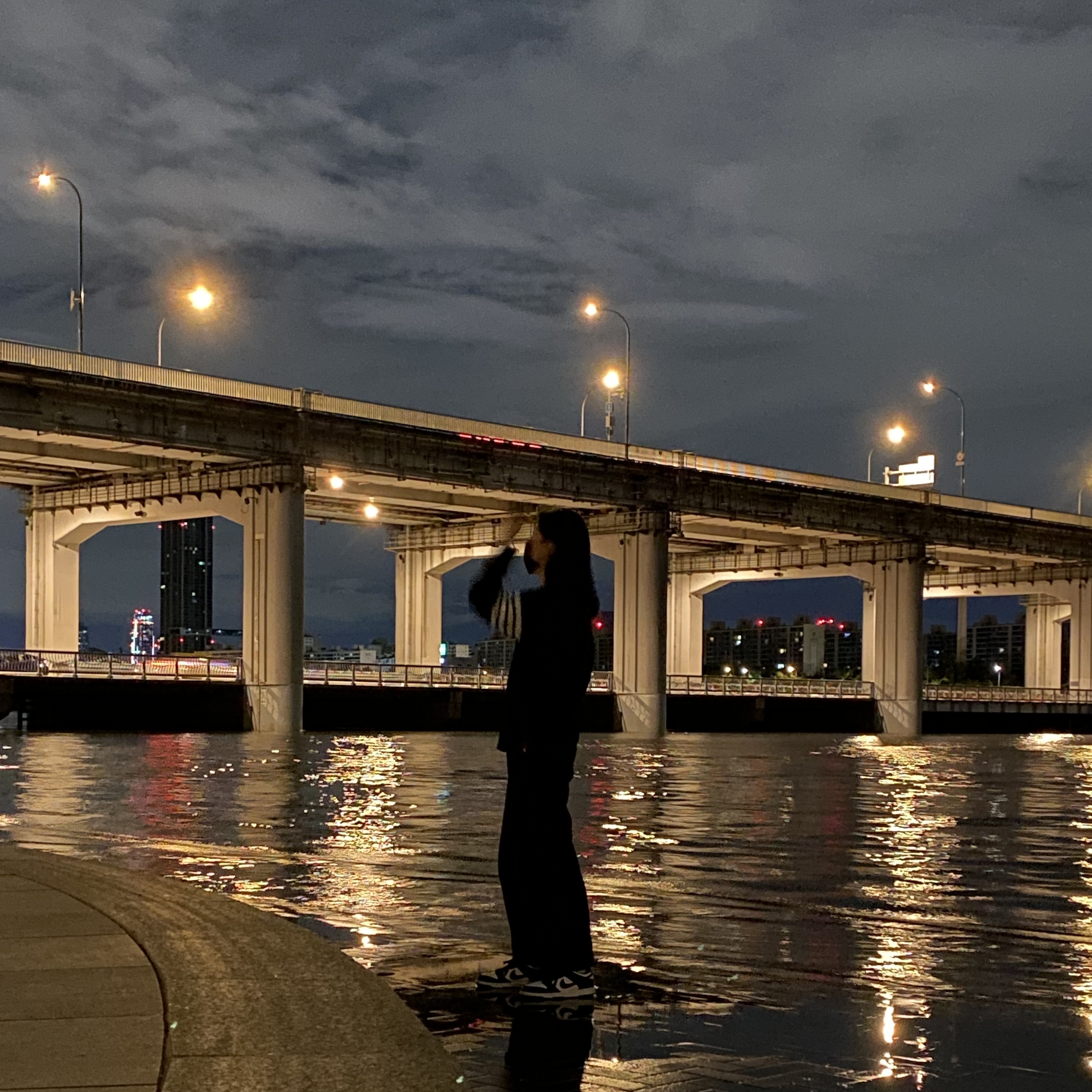 오리 (@j._.168) 님의 게시물 | KREAM