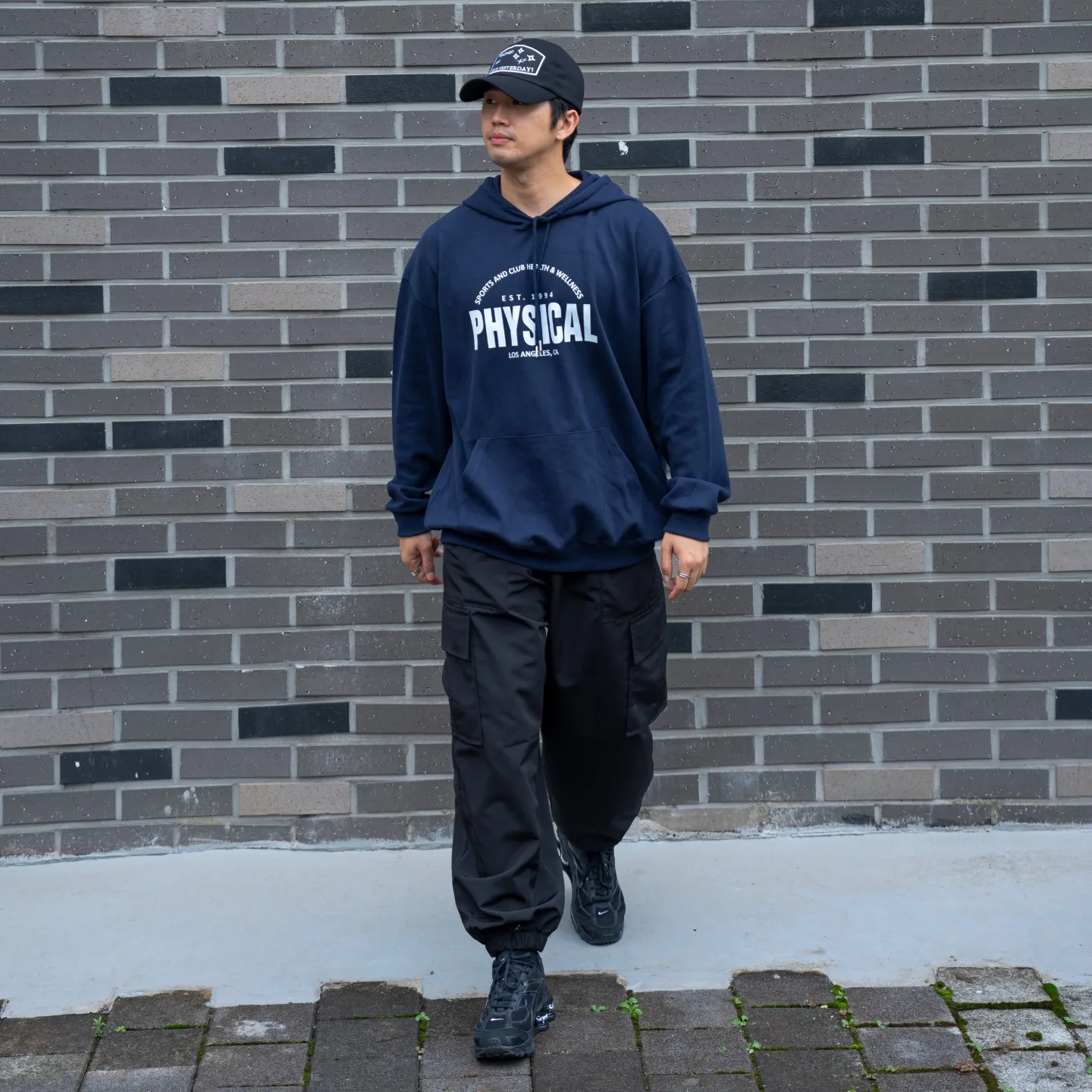 🚶🏻 (@phw55) 님의 게시물 | KREAM