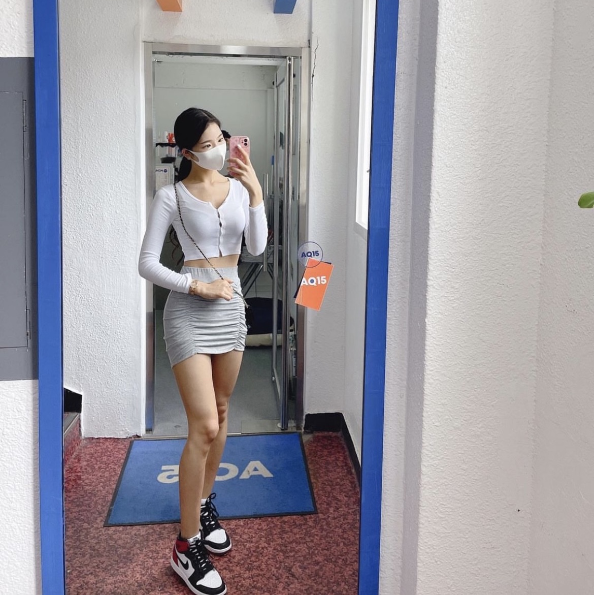 NaNa (@nana._.ya) 님의 게시물 | KREAM