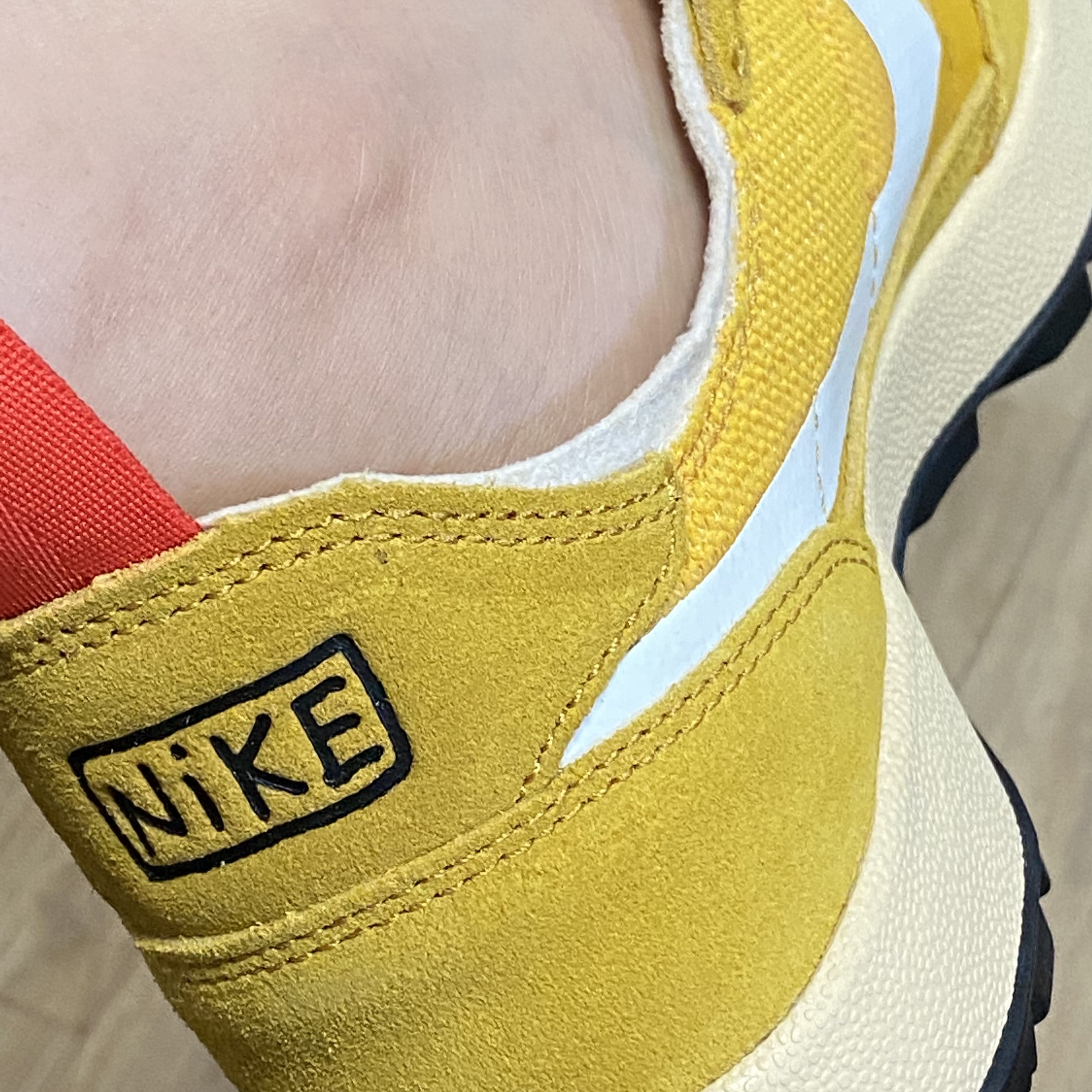 망망뮹 (@sowhatv) 님의 게시물 | KREAM