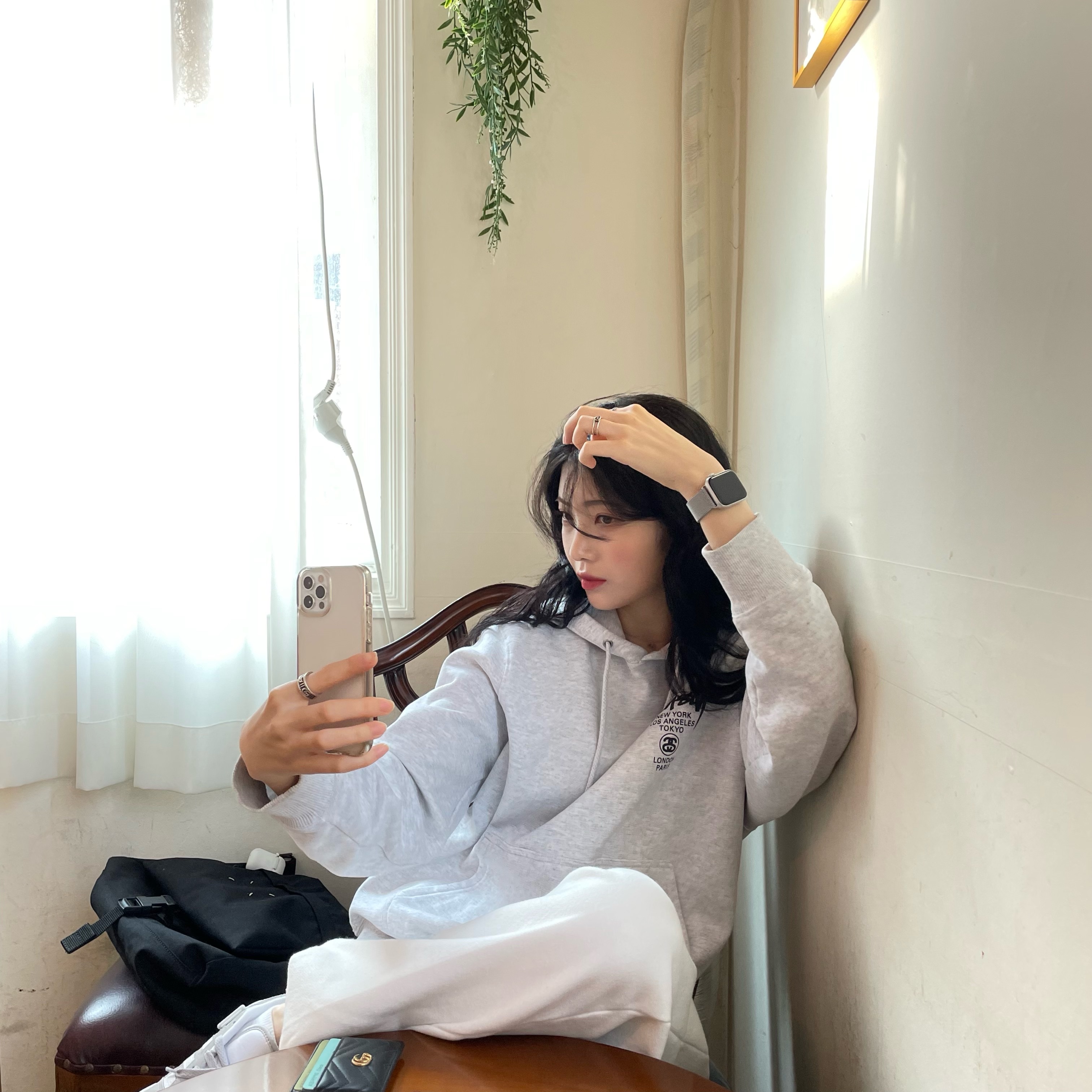 횾인 (@j.2e_) 님의 게시물 | KREAM