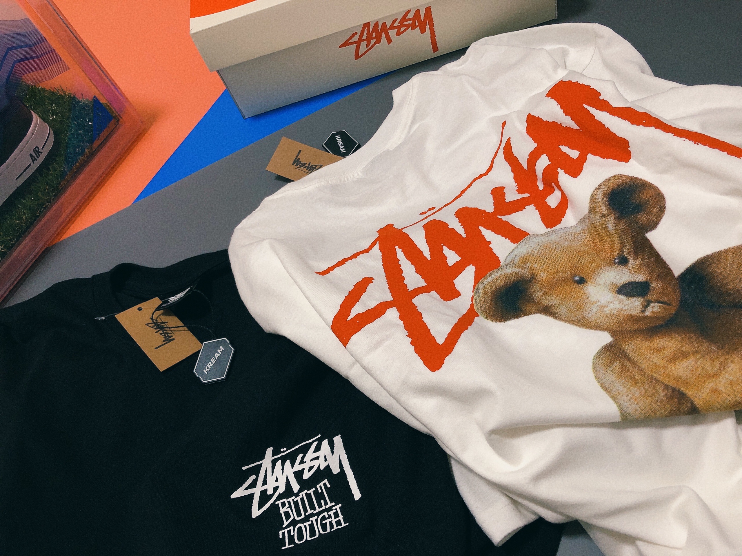 하이보르 (@hibor) 님의 게시물 | KREAM