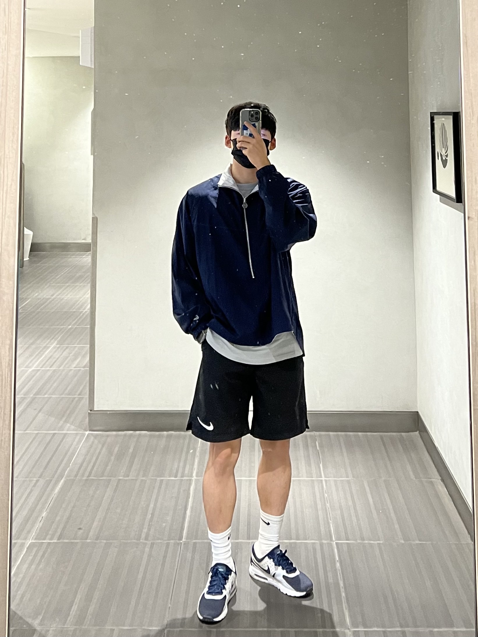 (@tech_s2) 님의 게시물 | KREAM