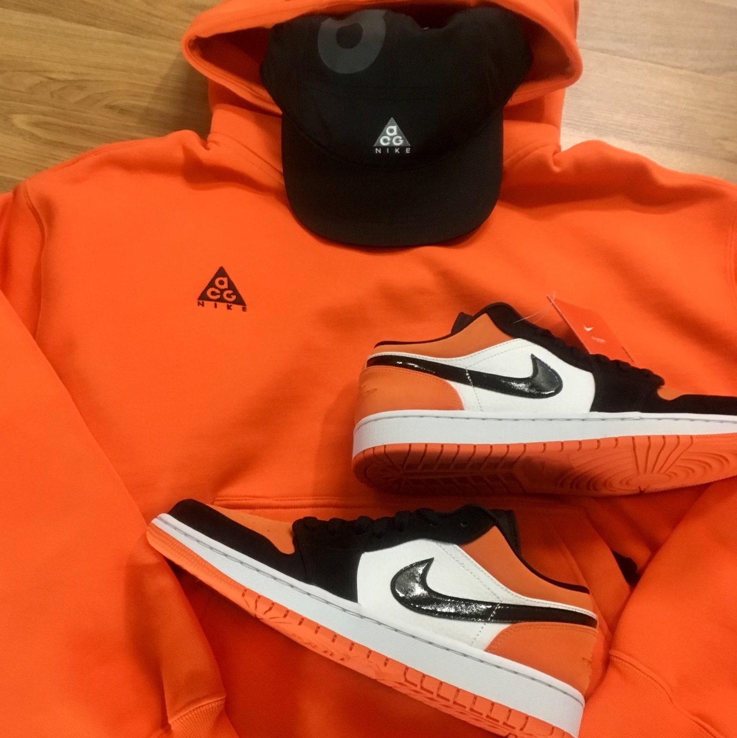 nsw (@nsw_acg) 님의 게시물 | KREAM