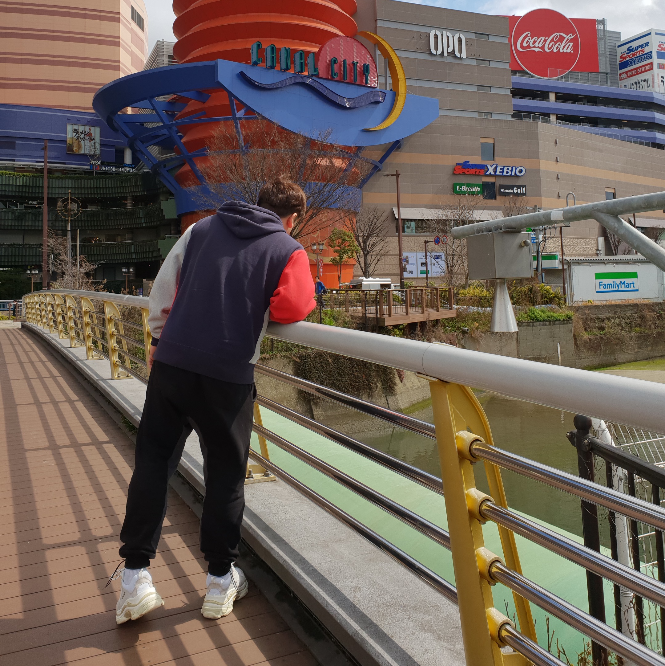 1nsta @91.04.15 (@_1004) 님의 게시물 | KREAM