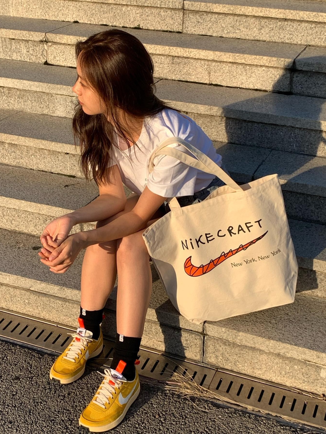 코난 (@_lets_be) 님의 게시물 | KREAM