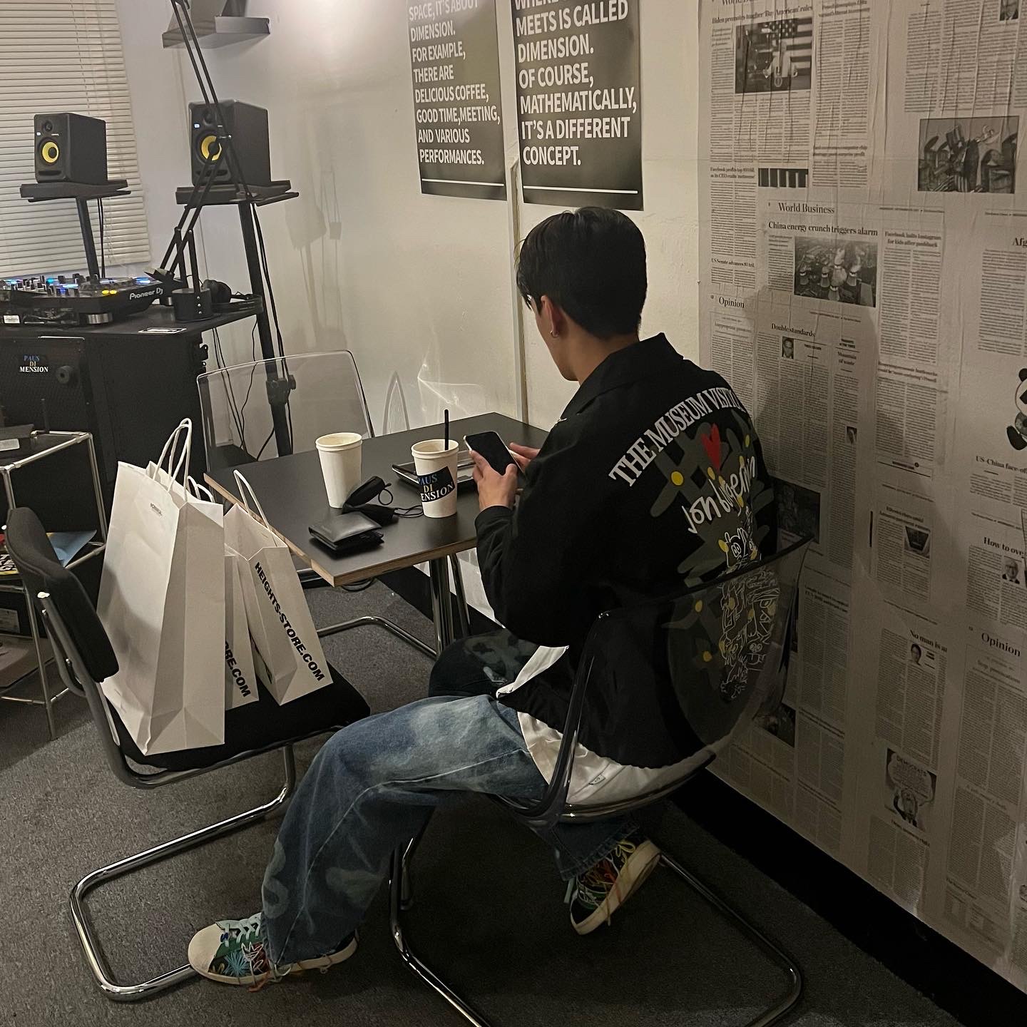 현석 (@han_groo) 님의 게시물 | KREAM