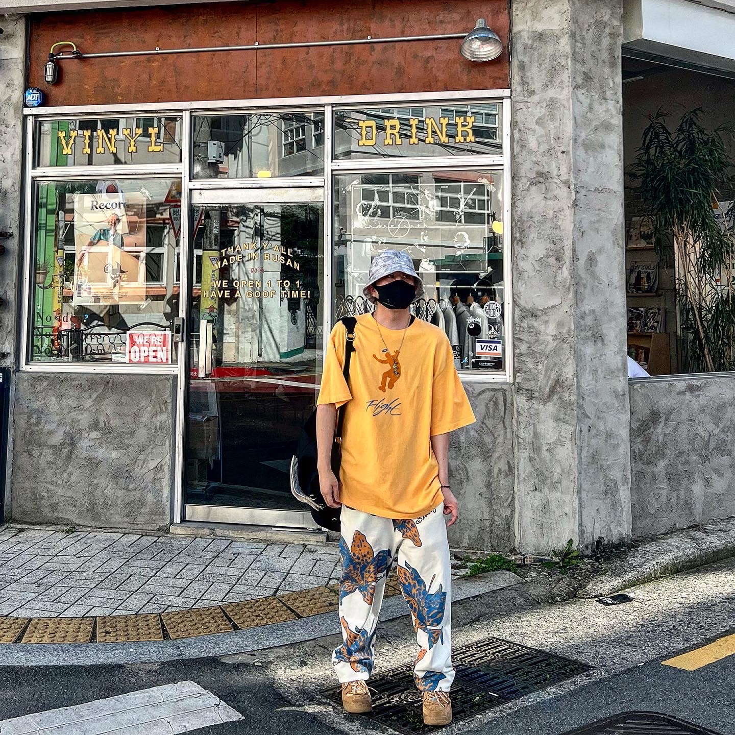 윤두환 (@doo_thless) 님의 게시물 | KREAM