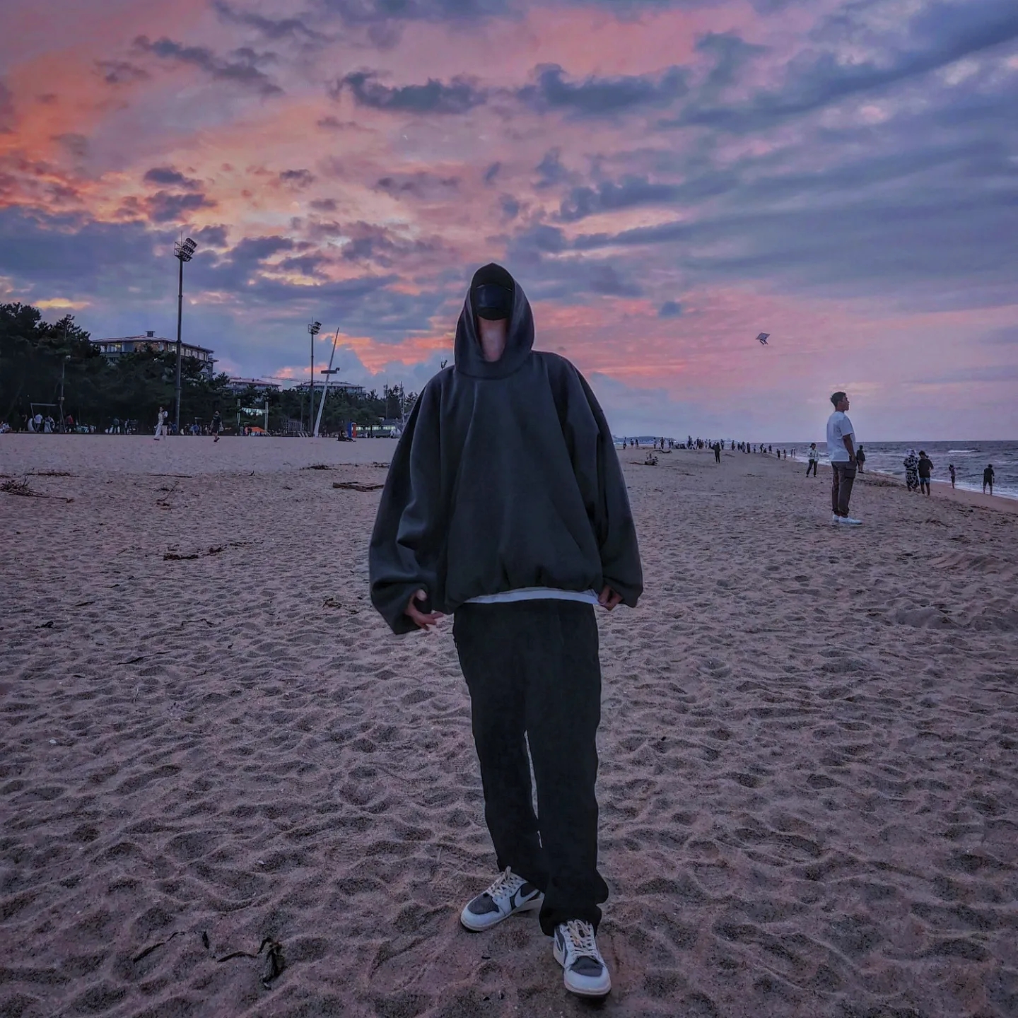 이정엽 (@vlackelmo) 님의 게시물 | KREAM