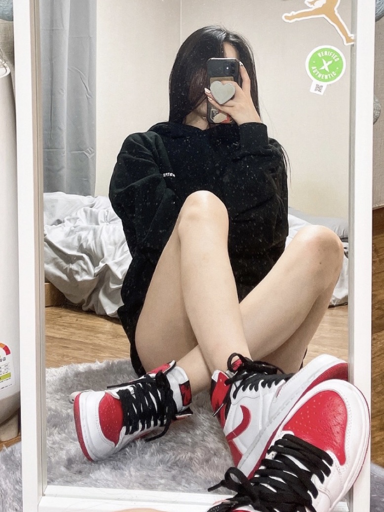 (@ka_riii) 님의 게시물 | KREAM