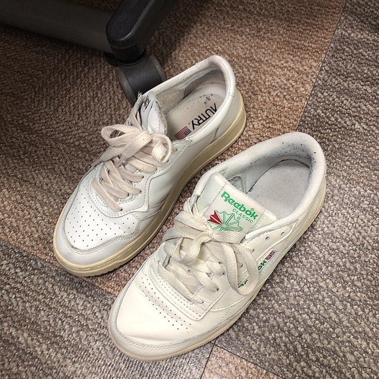 jiansla827 (@ji_a_n___) 님의 게시물 | KREAM