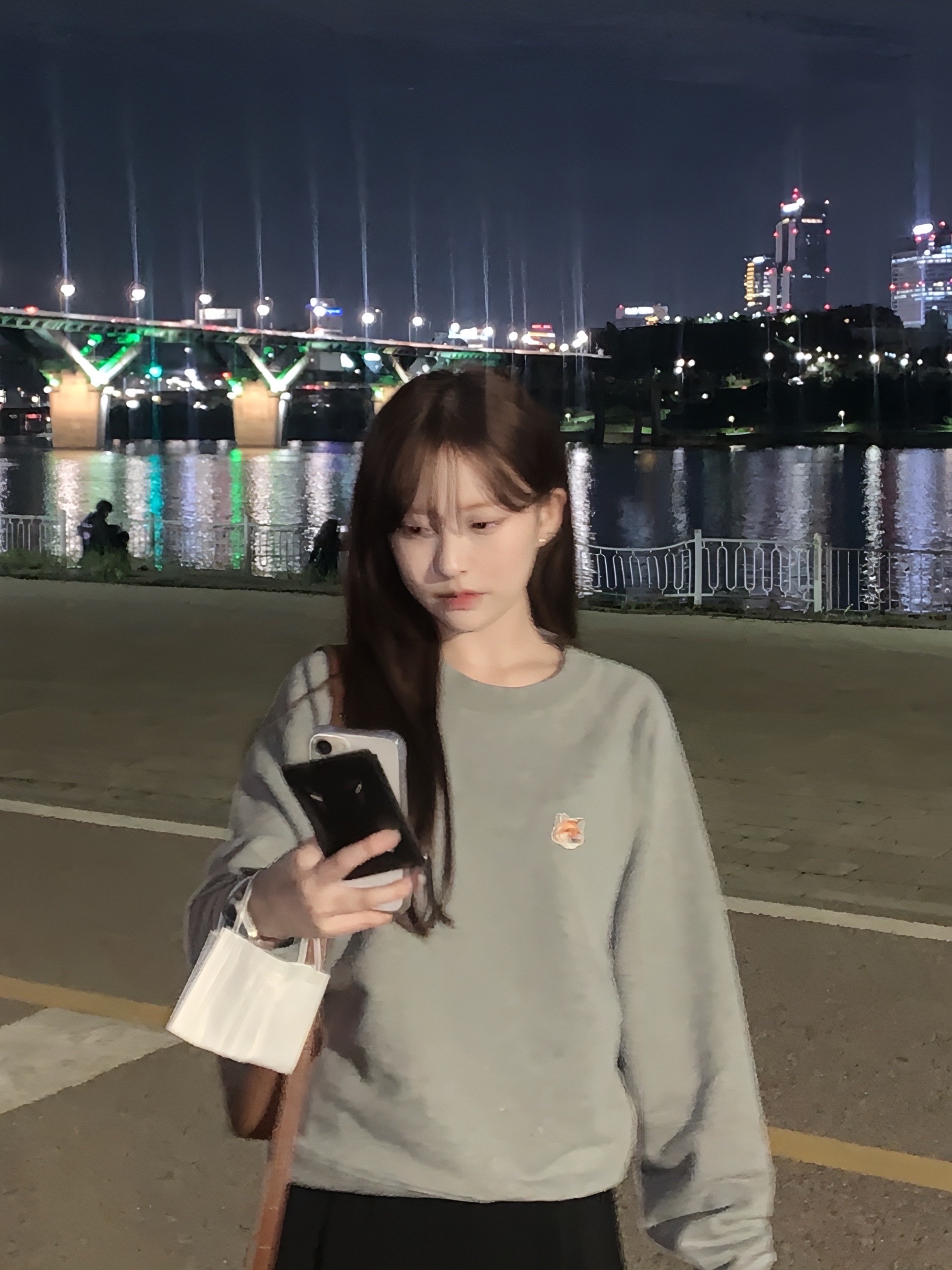 김고은 (@ggong_ri) 님의 게시물 | KREAM