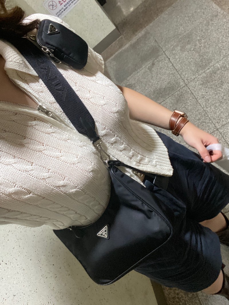 (@ga_nu) 님의 게시물 | KREAM