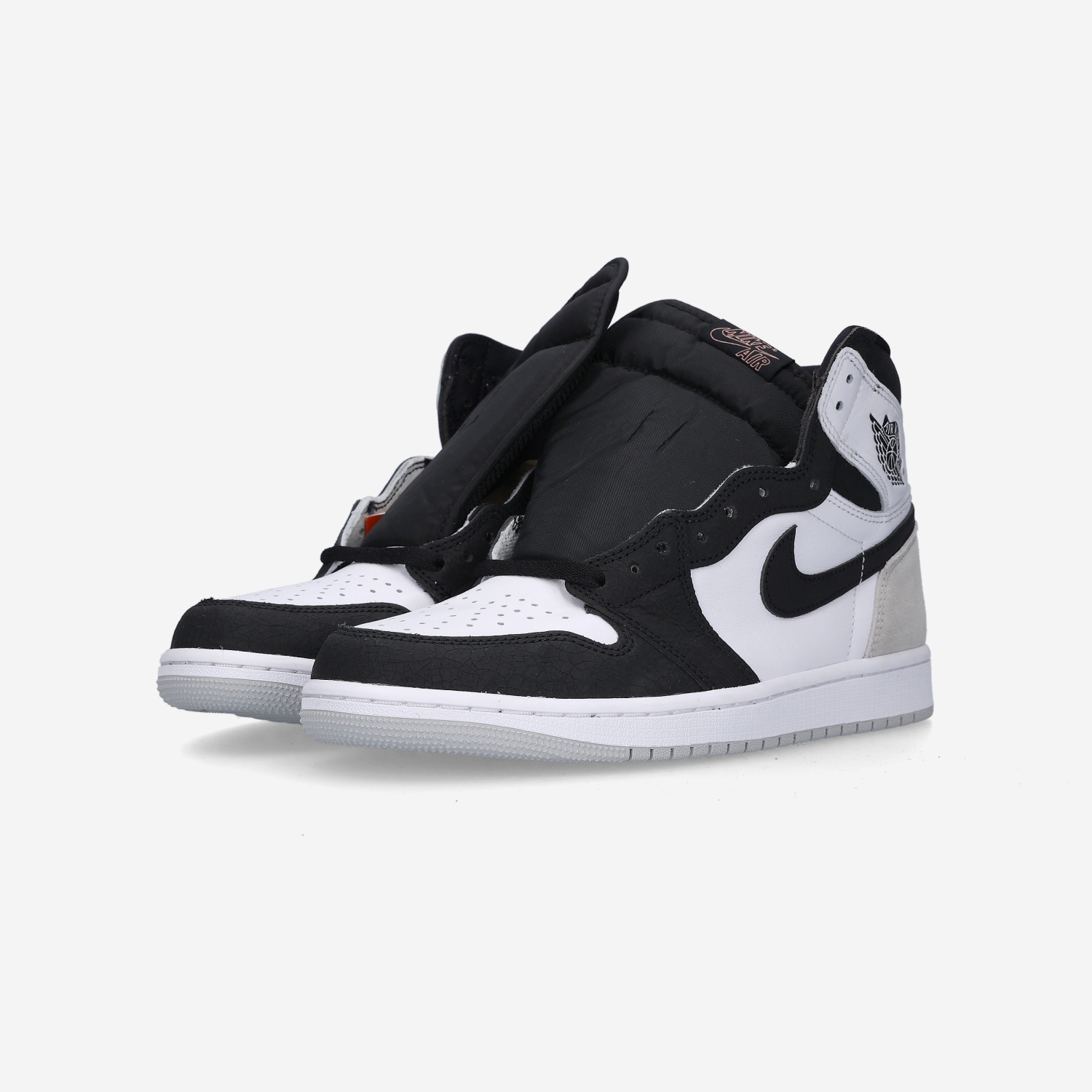 조던 1 레트로 하이 OG 블리치드 코랄 | KREAM