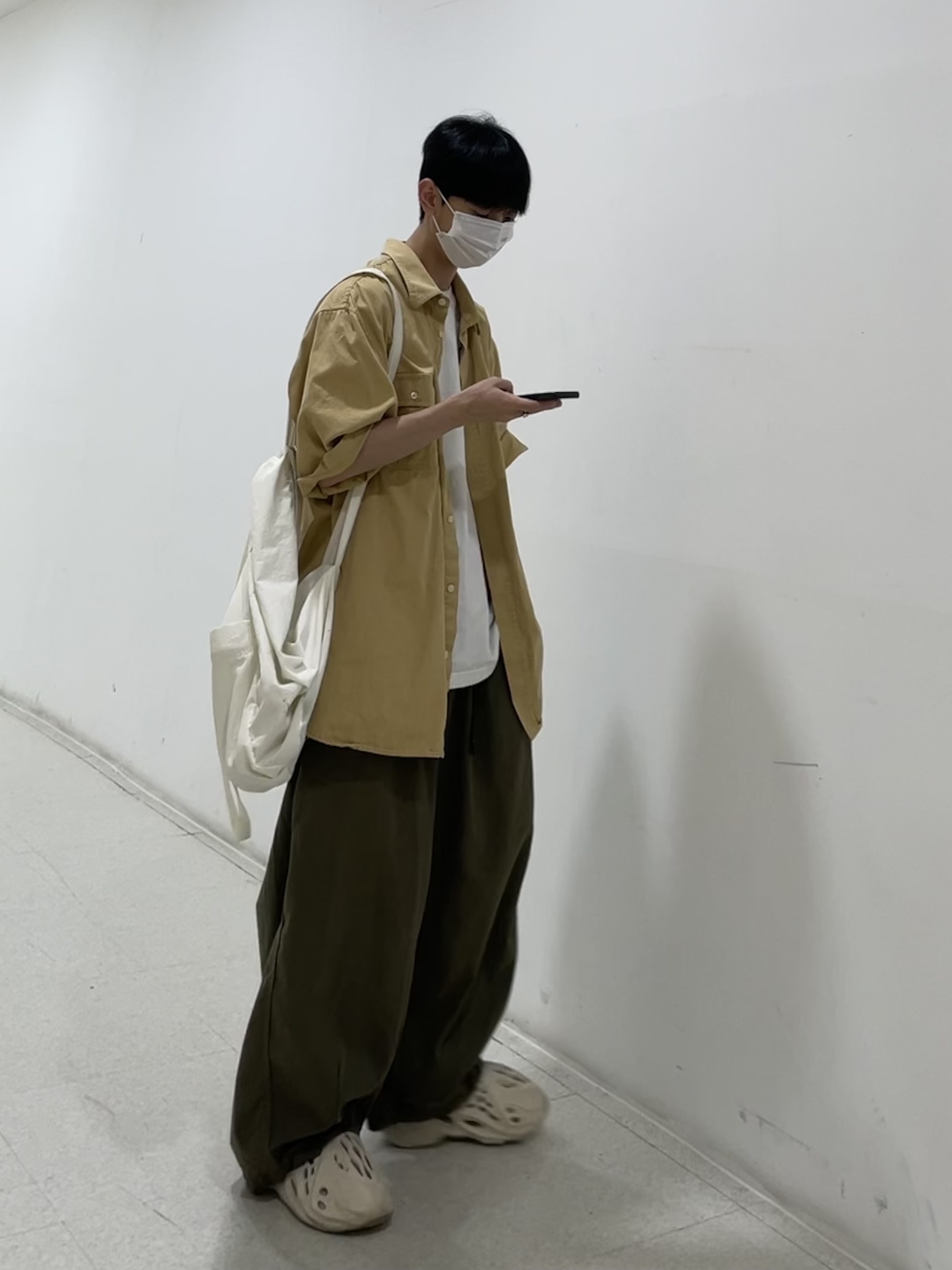 소코년 (@sonyunko) 님의 게시물 | KREAM