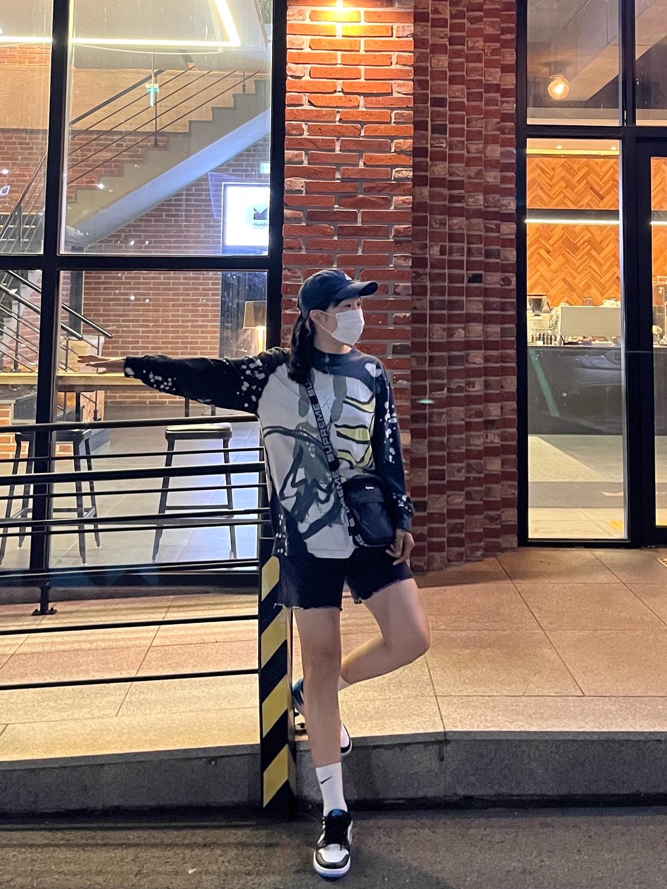 👚👖👟 ️ (@240mm) 님의 게시물 | KREAM