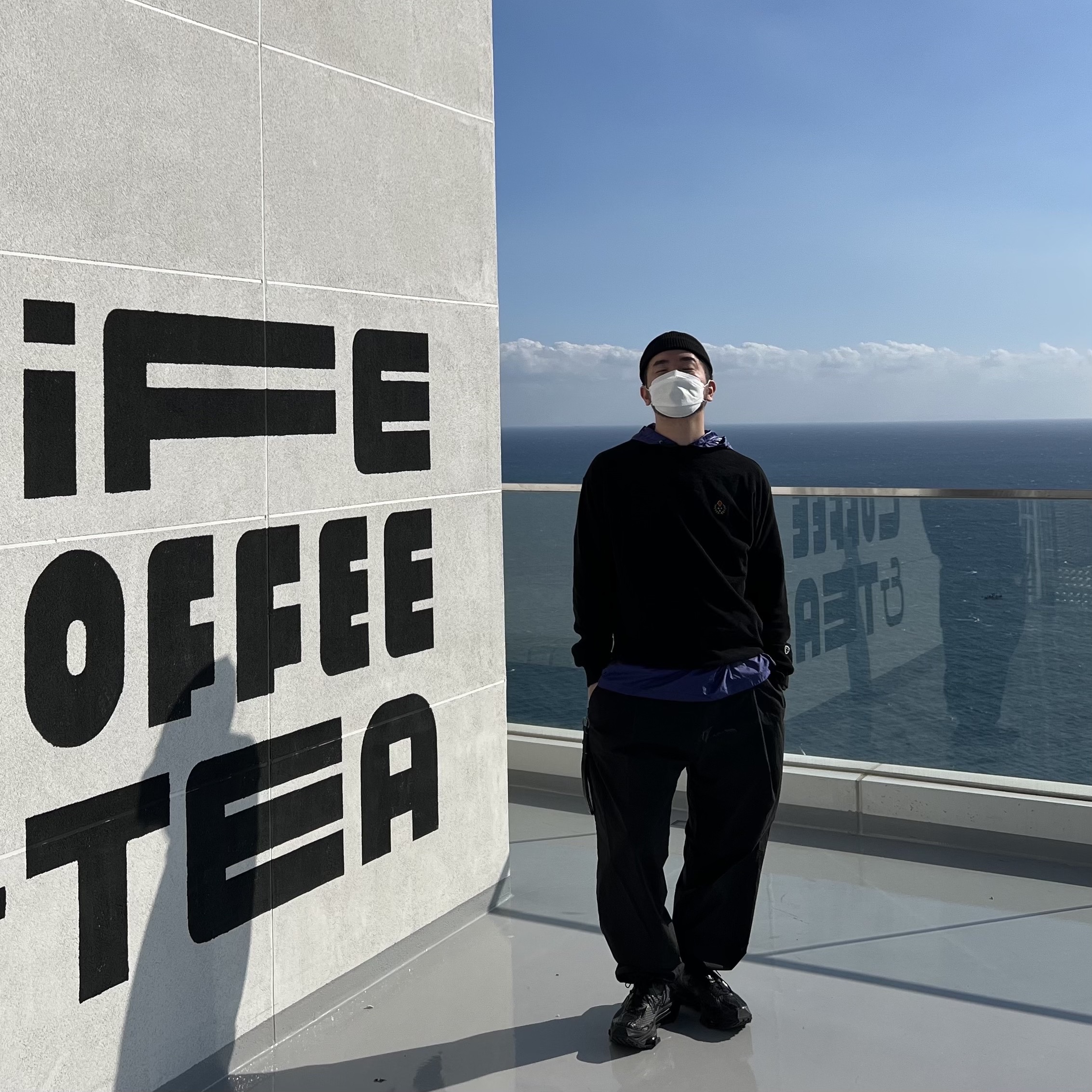 이면빈 (@imb03) 님의 게시물 | KREAM