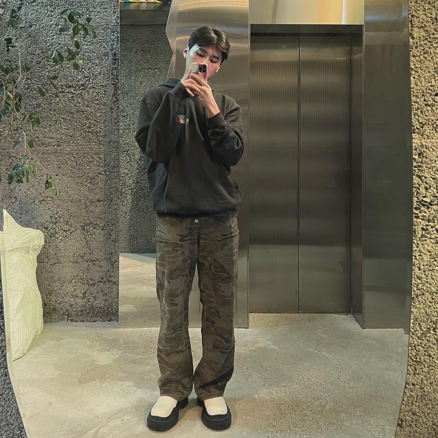 기덕 (@b__oo__ki) 님의 게시물 | KREAM