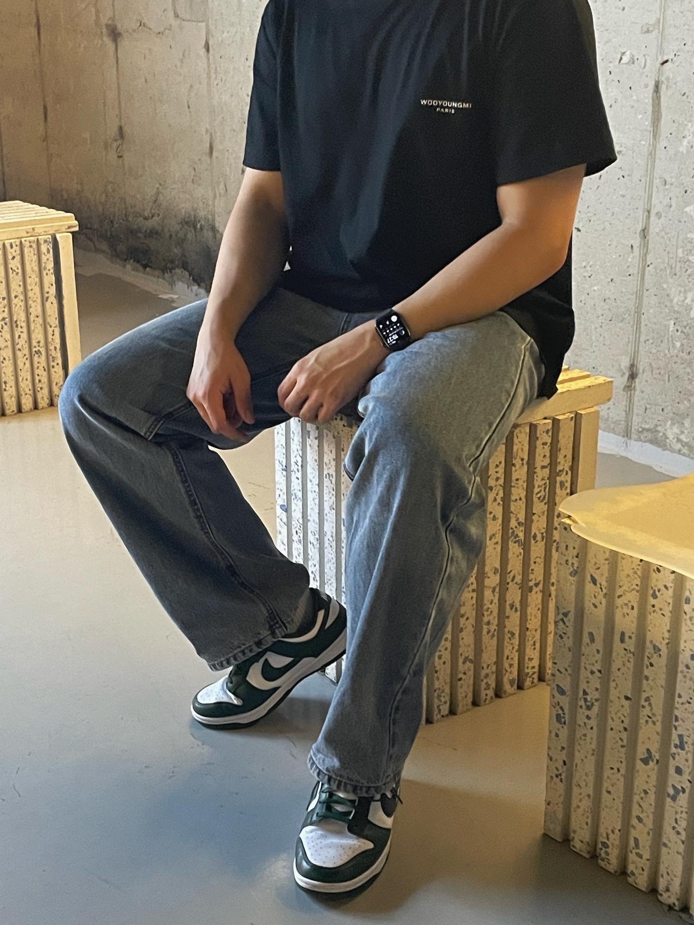 버미 (@_beomy) 님의 게시물 | KREAM