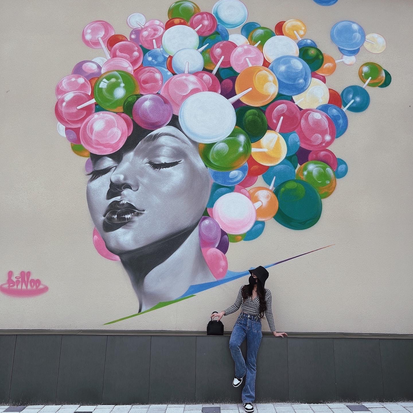 (@viixcc) 님의 게시물 | KREAM