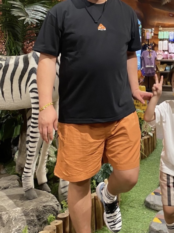 나이스아재 (@niceaj) 님의 게시물 | KREAM