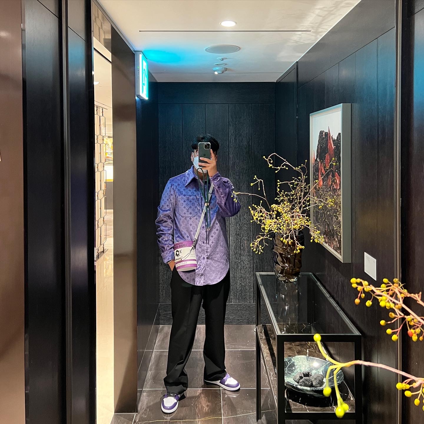 우쓰 (@woos_k) 님의 게시물 | KREAM