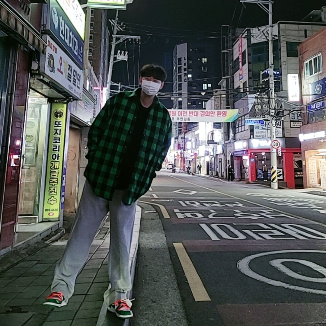 마지막싶새 (@soobba7777) 님의 게시물 | KREAM