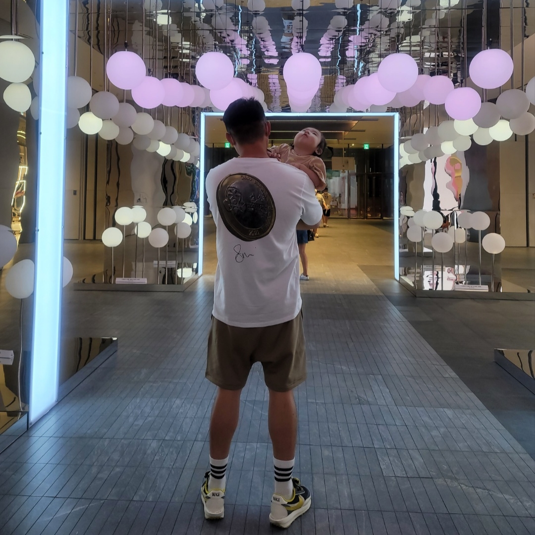 @eric_coco_0412 (@honorguard) 님의 게시물 | KREAM