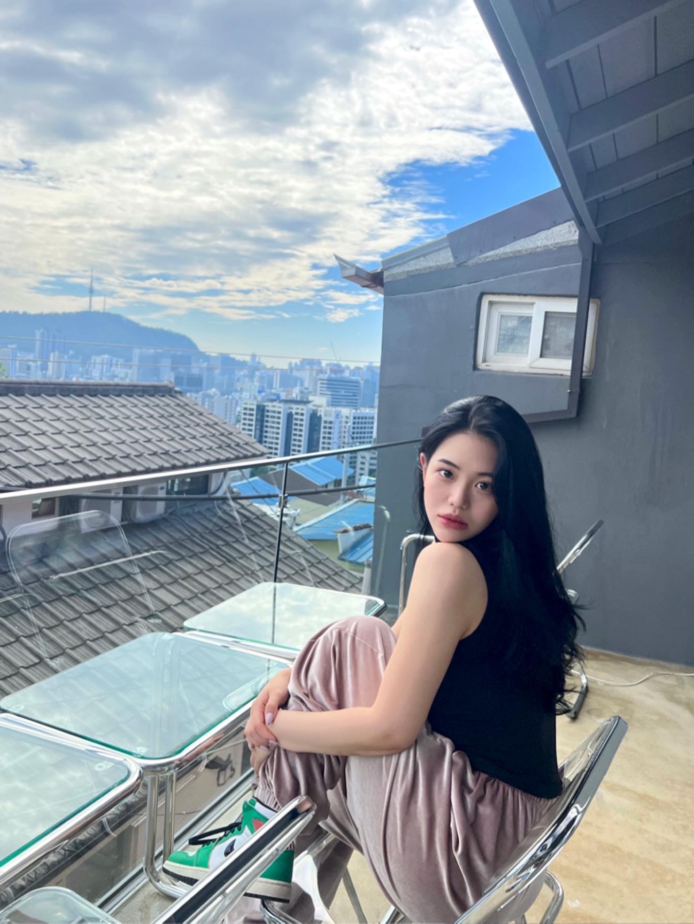 (@cutie_sexy_...) 님의 게시물 | KREAM