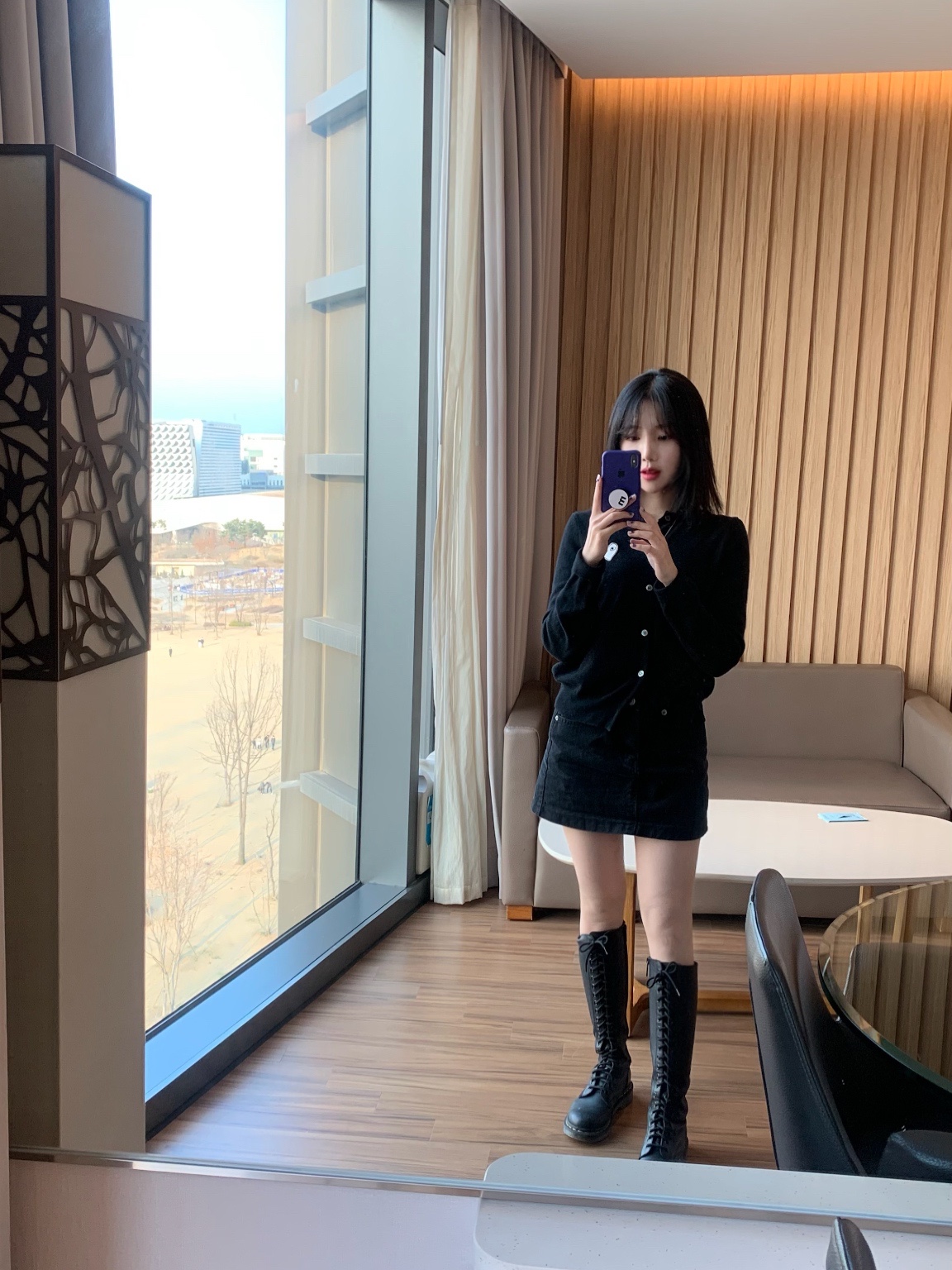 (@lovef8l) 님의 게시물 | KREAM