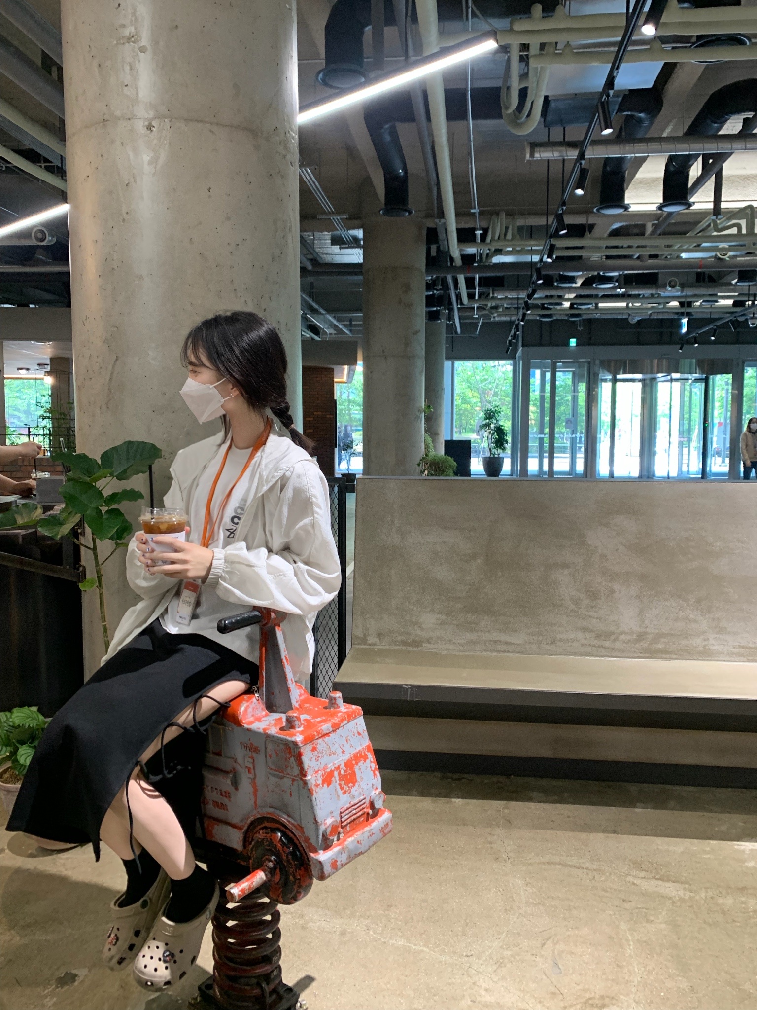 (@lovef8l) 님의 게시물 | KREAM