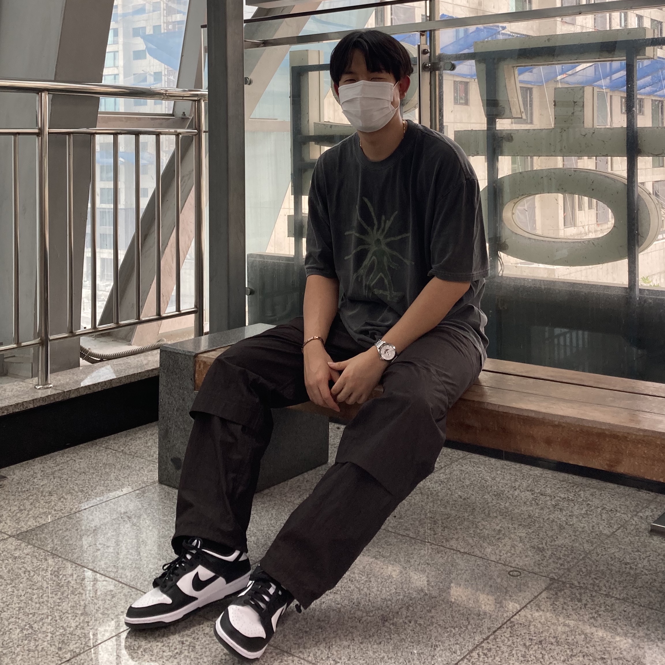 오인석 (@oo.seok) 님의 게시물 | KREAM