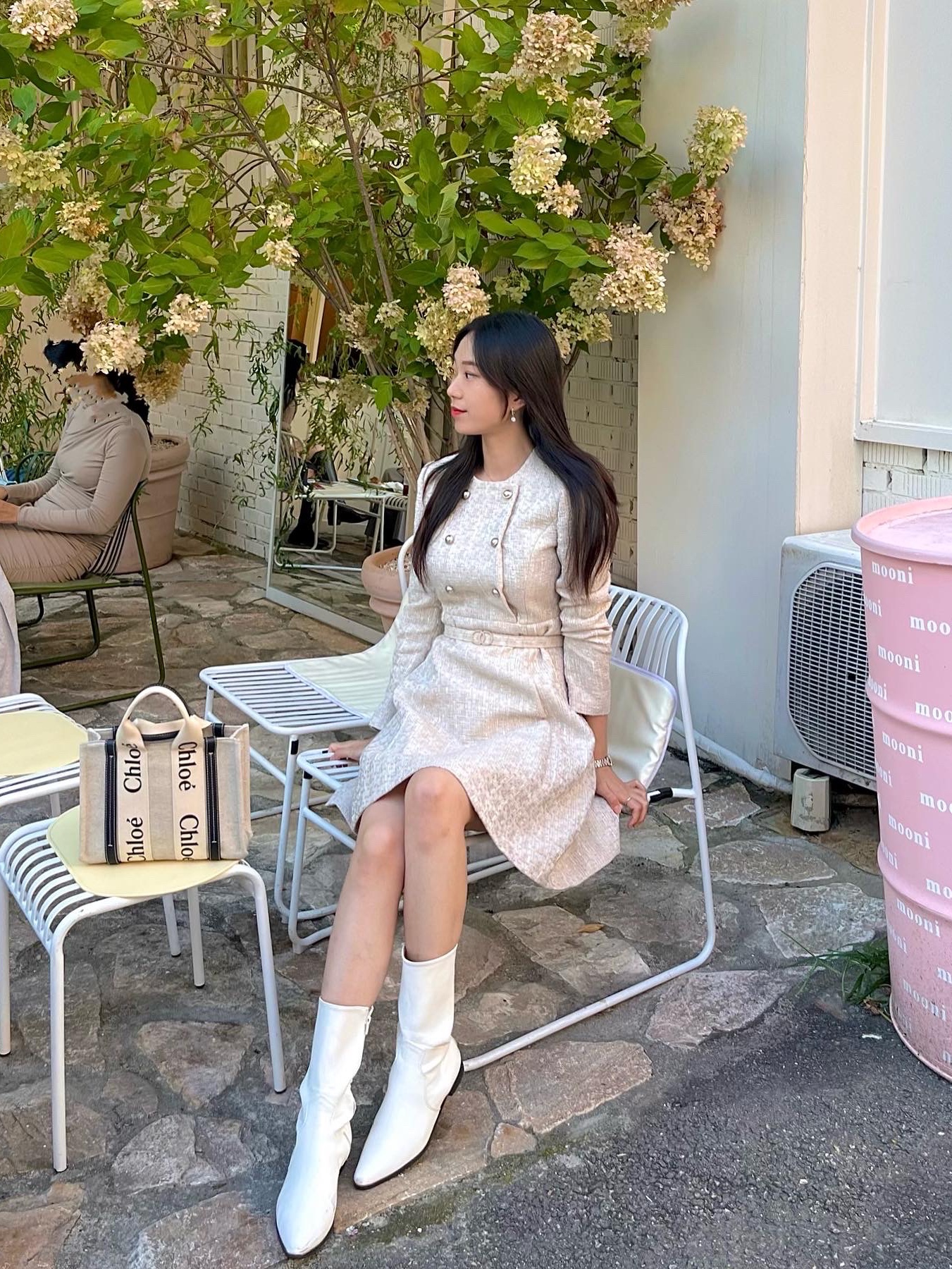 델리 (@ji_hye_d) 님의 게시물 | KREAM