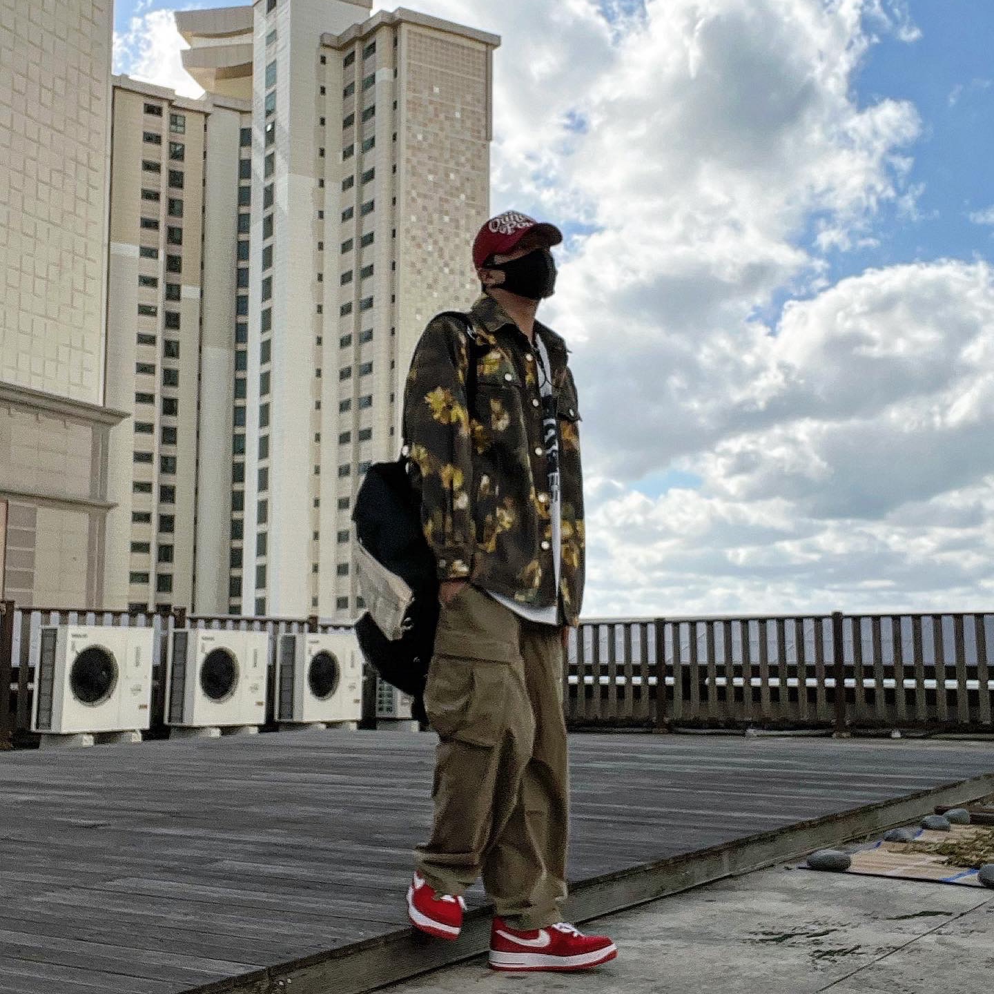 윤두환 (@doo_thless) 님의 게시물 | KREAM