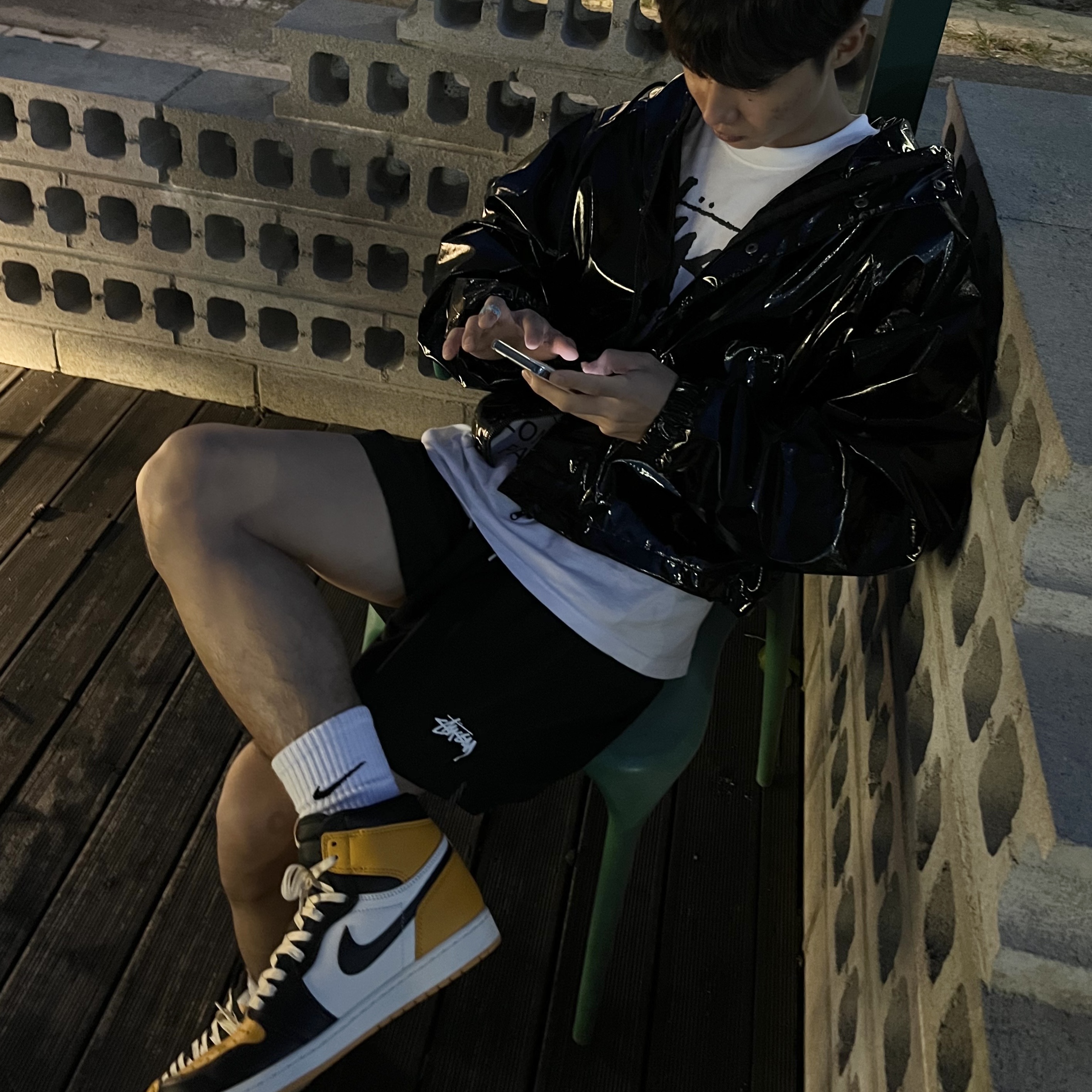 우석 (@uu_seok) 님의 게시물 | KREAM