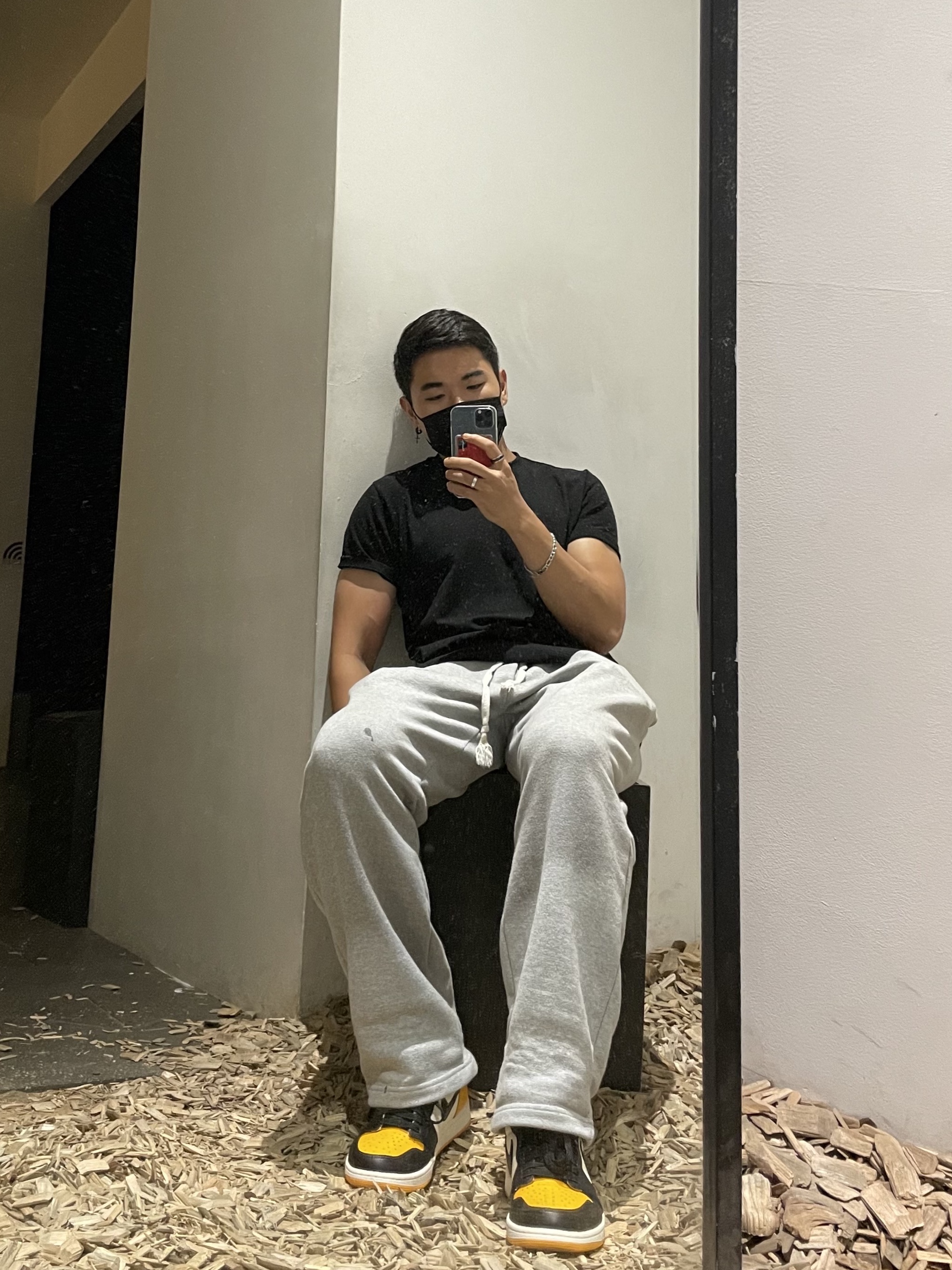 배경빈 (@jh2bae) 님의 게시물 | KREAM