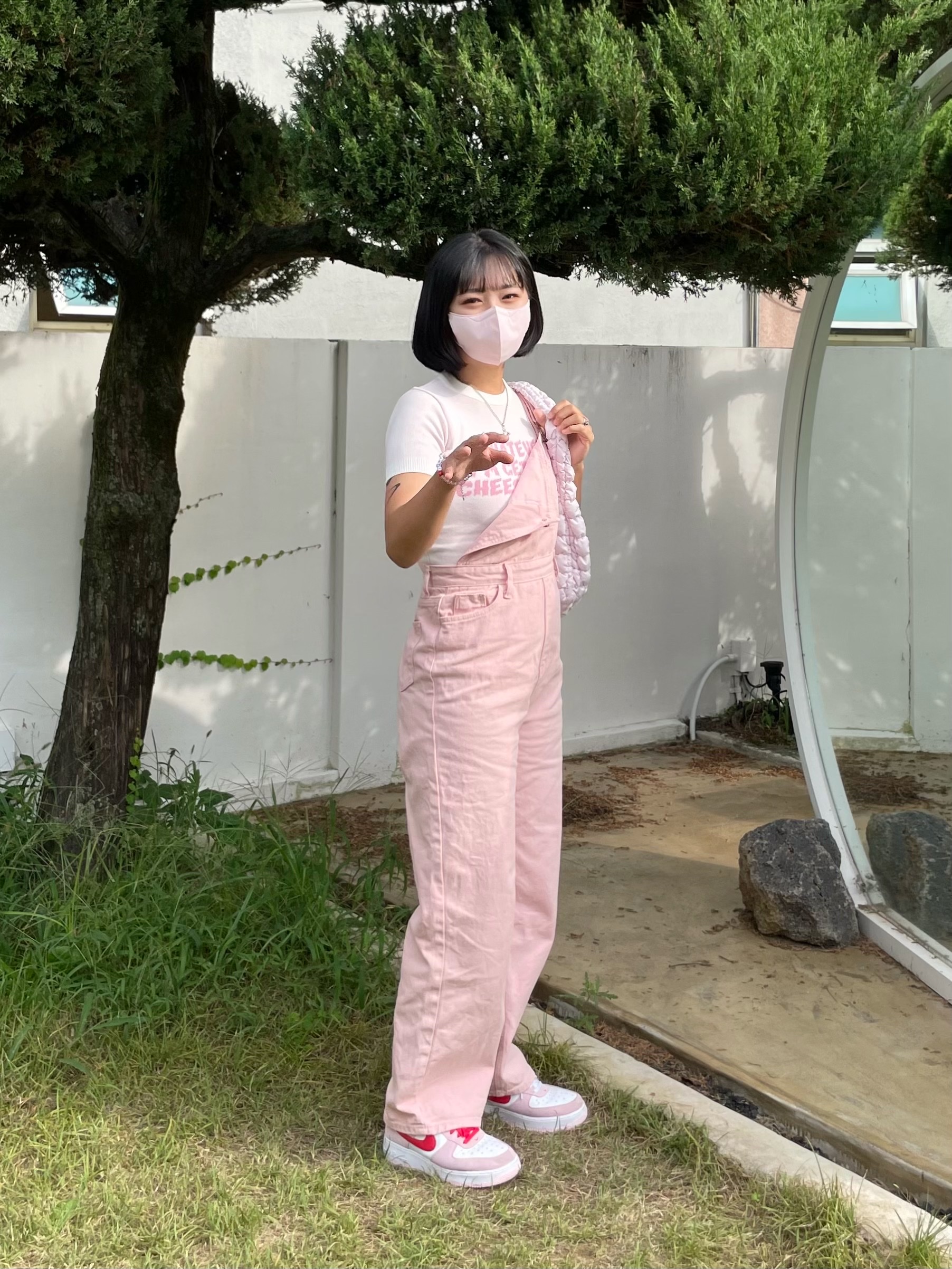 깅단비 (@__sweet.rain_) 님의 게시물 | KREAM