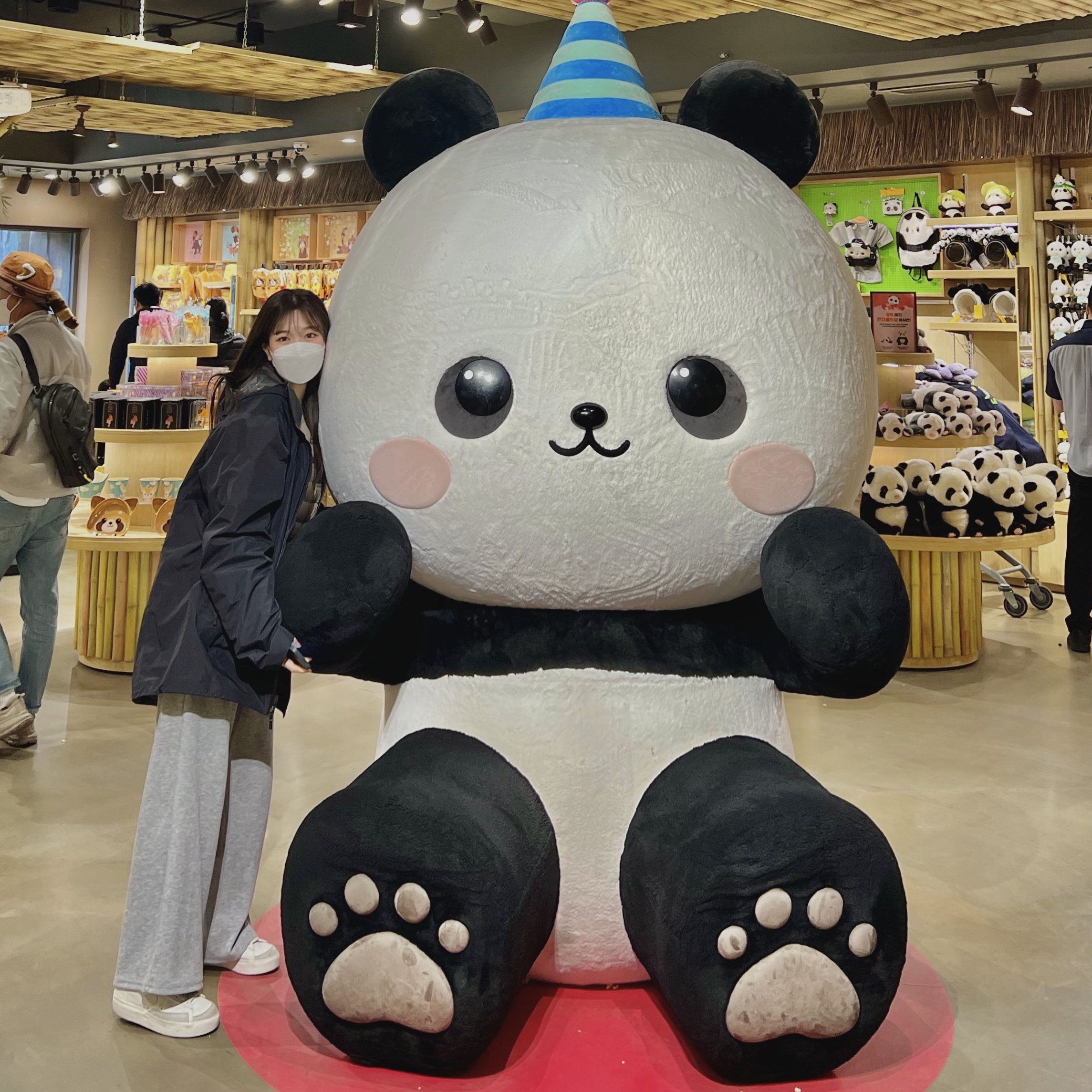 이구름 (@2gureum) 님의 게시물 | KREAM