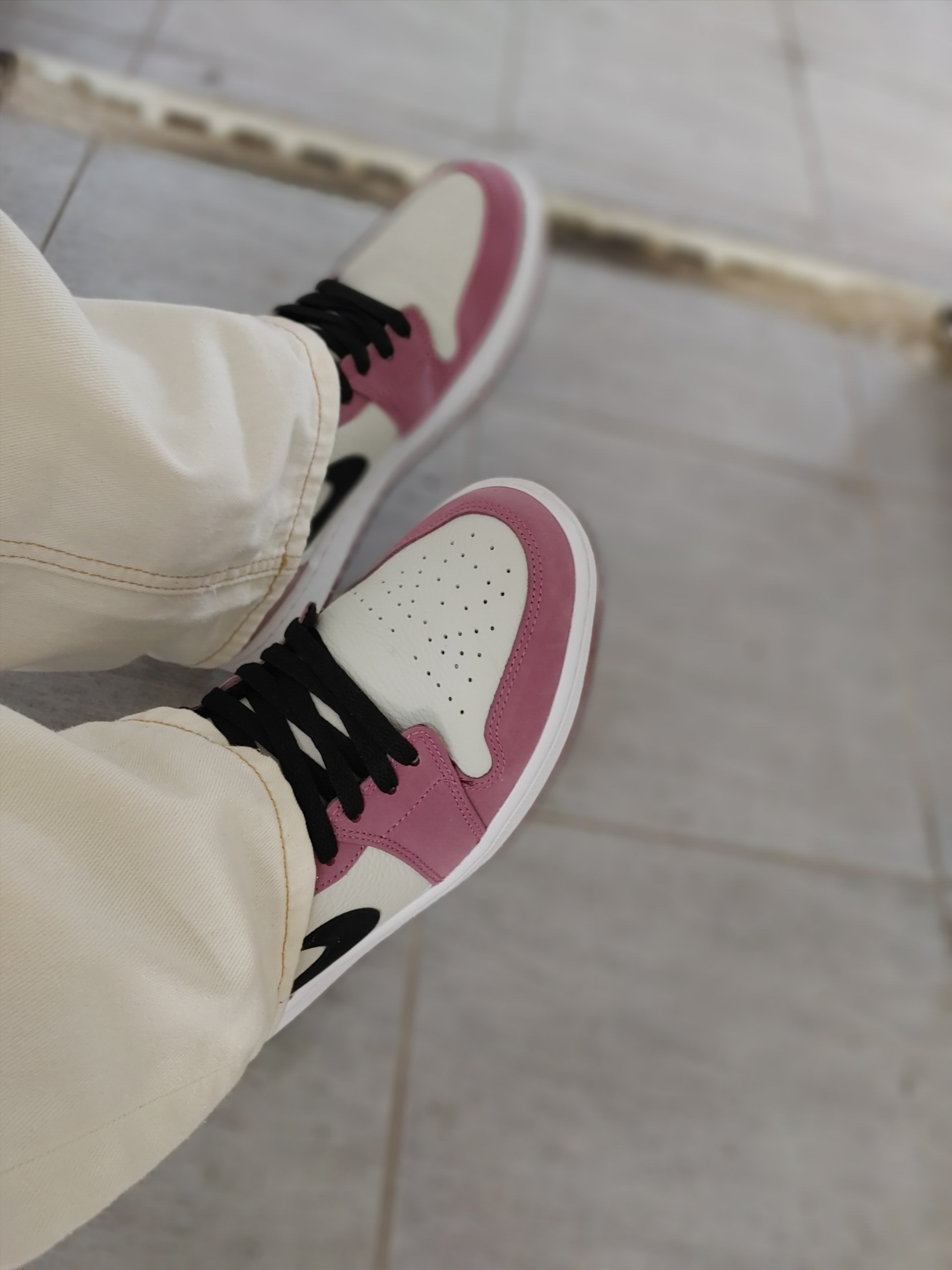 bw_js (@bw_js) 님의 게시물 | KREAM