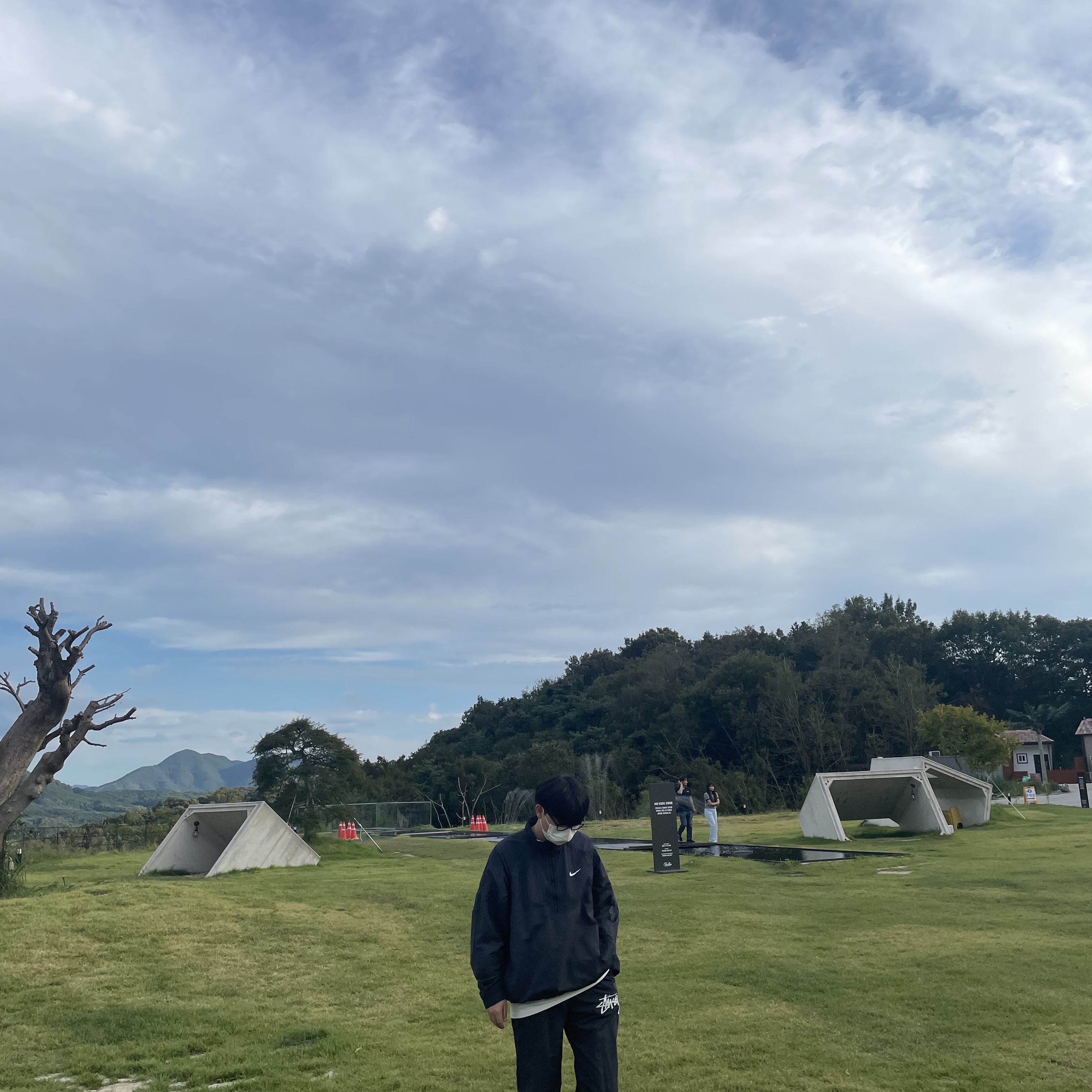 o-1 (@hyzz_z) 님의 게시물 | KREAM