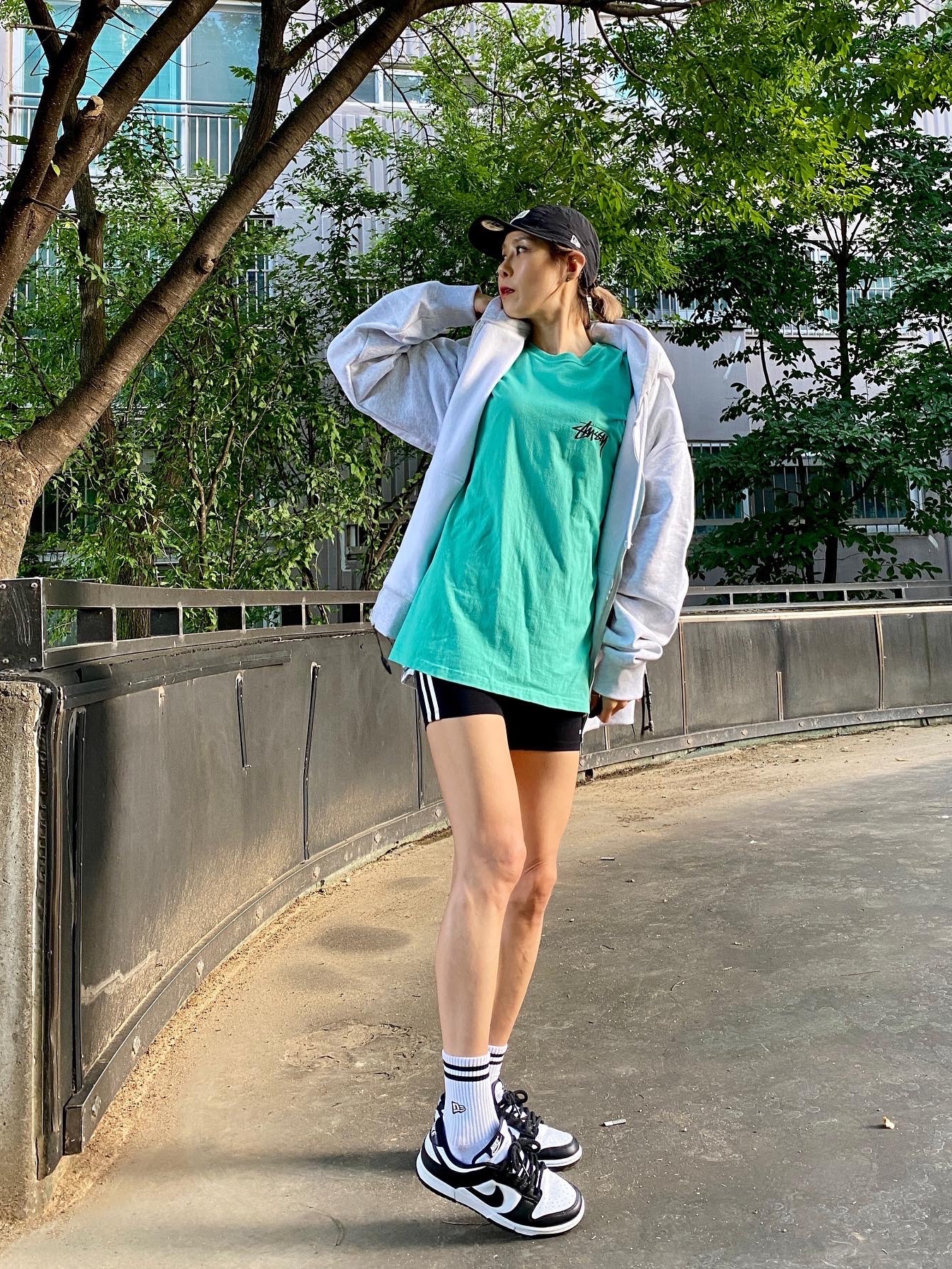 (@minibadgirl) 님의 게시물 | KREAM