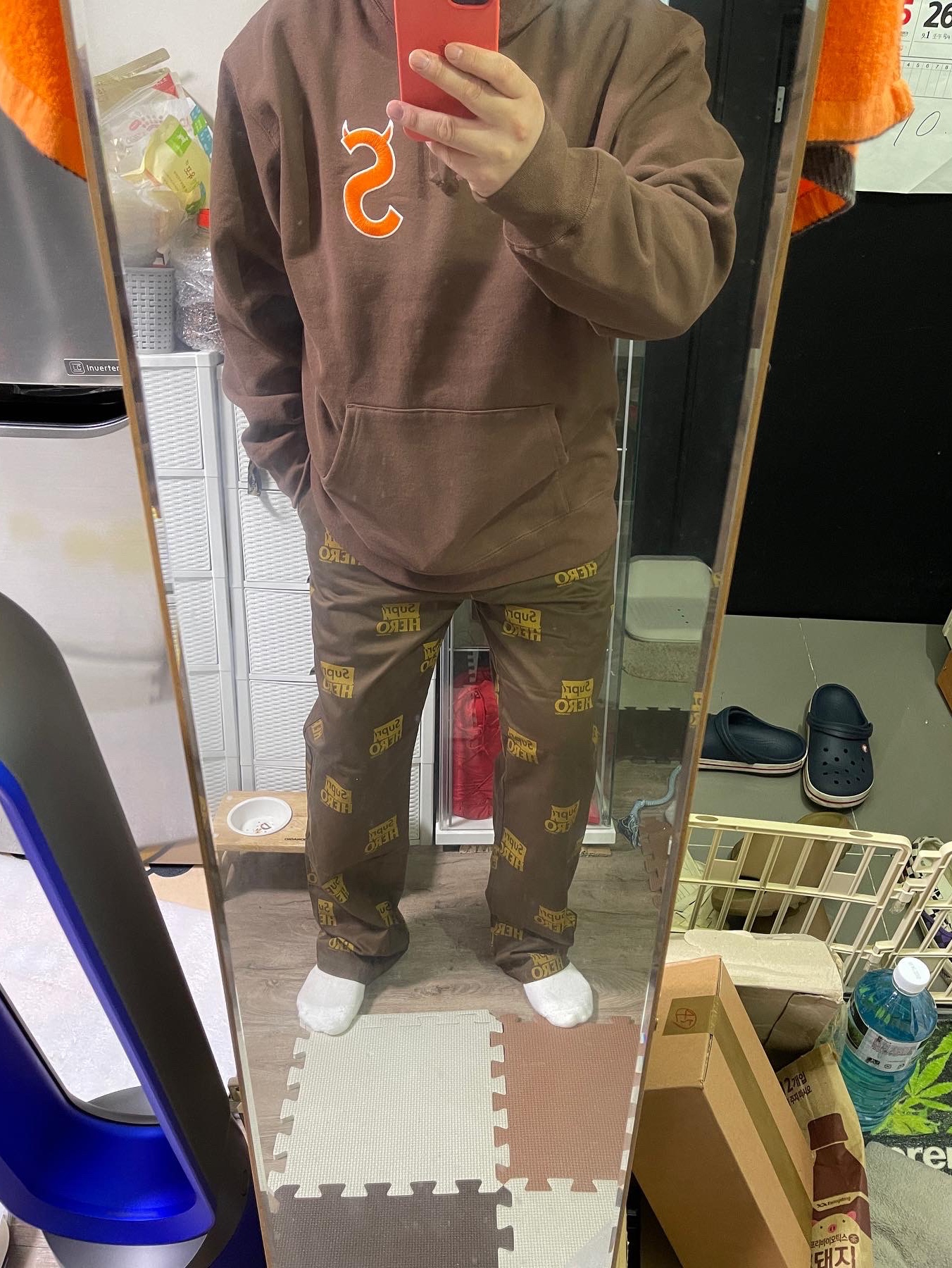 너구리 (@oopoop11) 님의 게시물 | KREAM